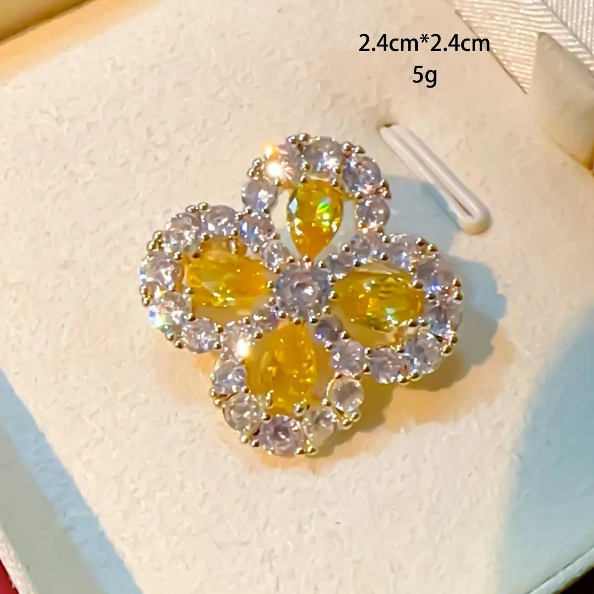 Fashion Cute Little Four-Leaf Flower Brooch Woman Bow Water Drop Small ...