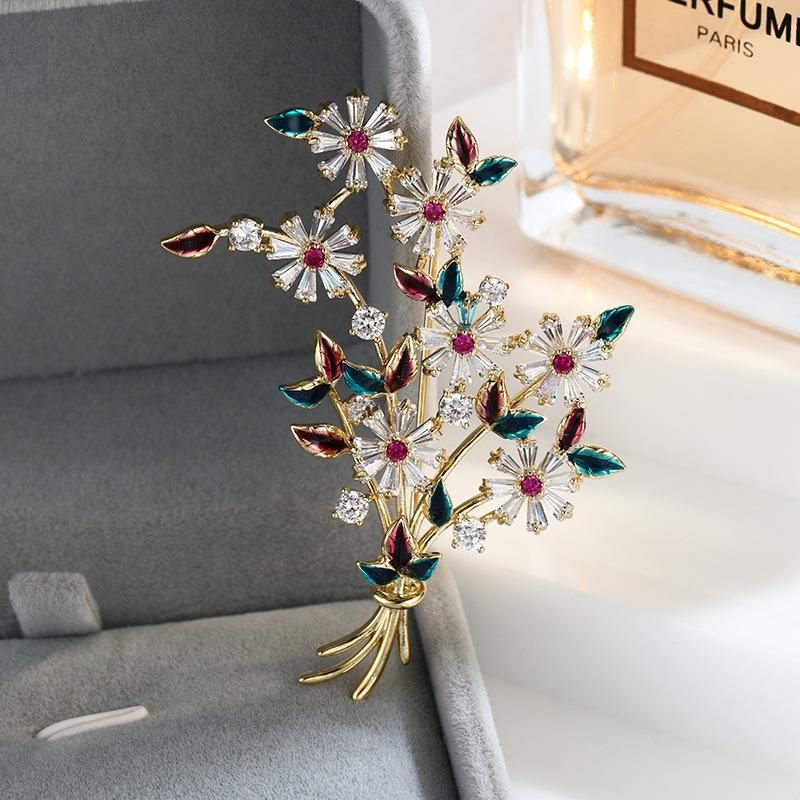 Senior Brooches Flower Leaf Brooch Pins For Women Suit Pendant Fashion ...