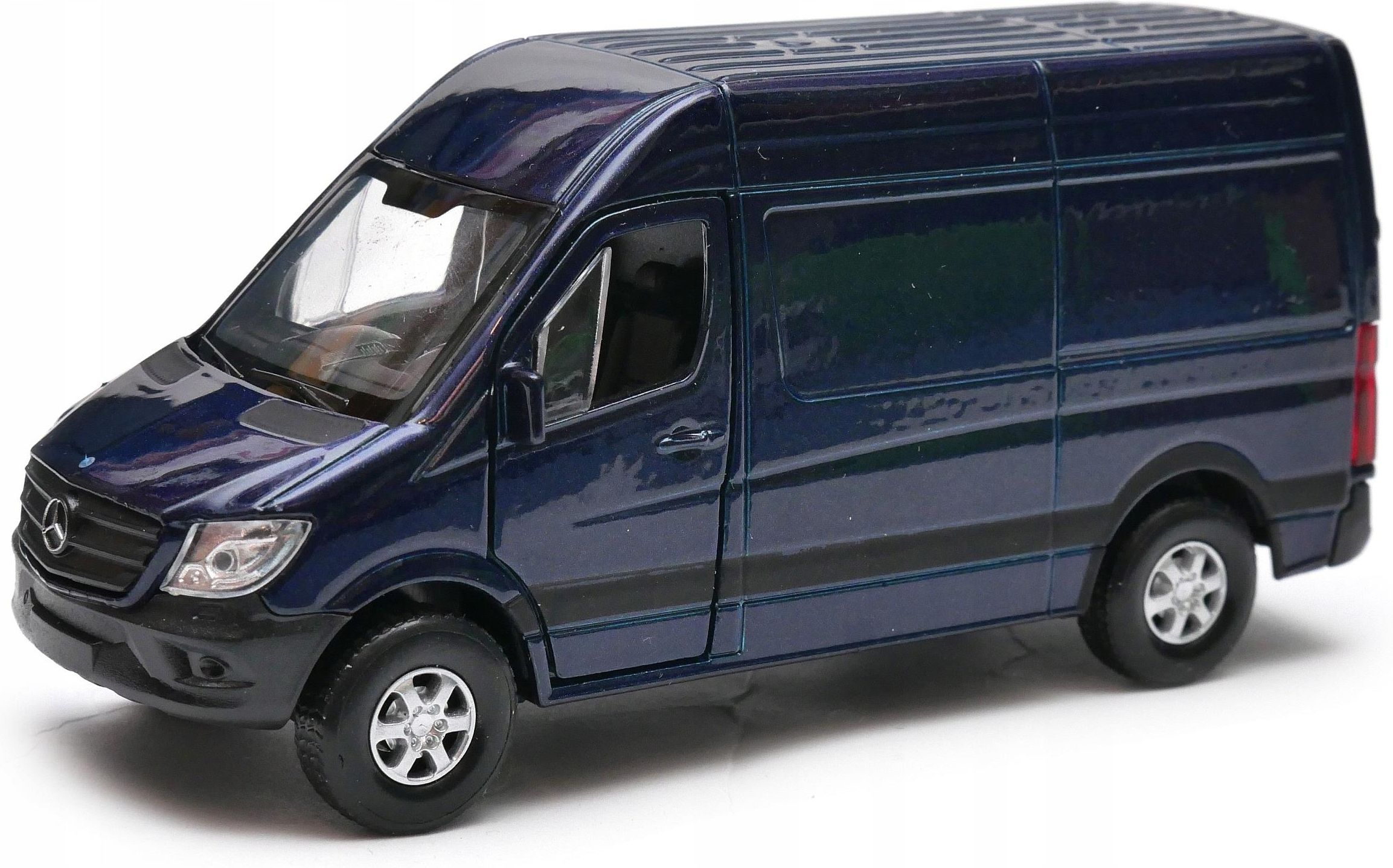 Welly Mercedes Benz Sprinter Panel Van 1:39 Model Granat 4370 - Ceny i ...