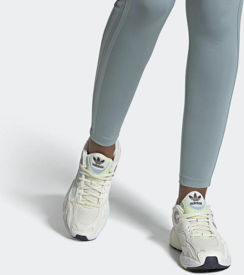 Adidas Astir Shoes GZ4331 - Ceny i opinie - Ceneo.pl