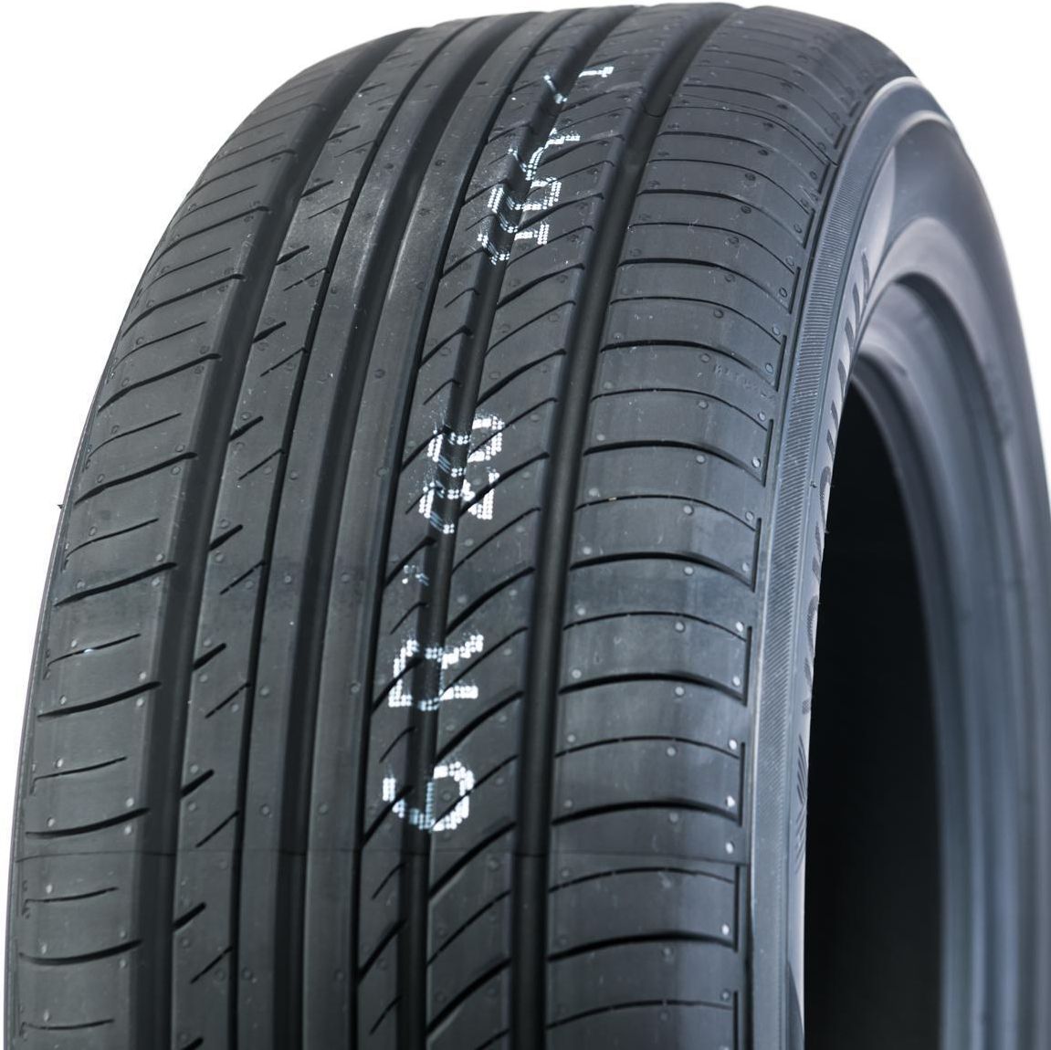 Opony letnie Yokohama Advan Db V552 235/50R21 101W - Opinie i ceny na Ceneo.pl