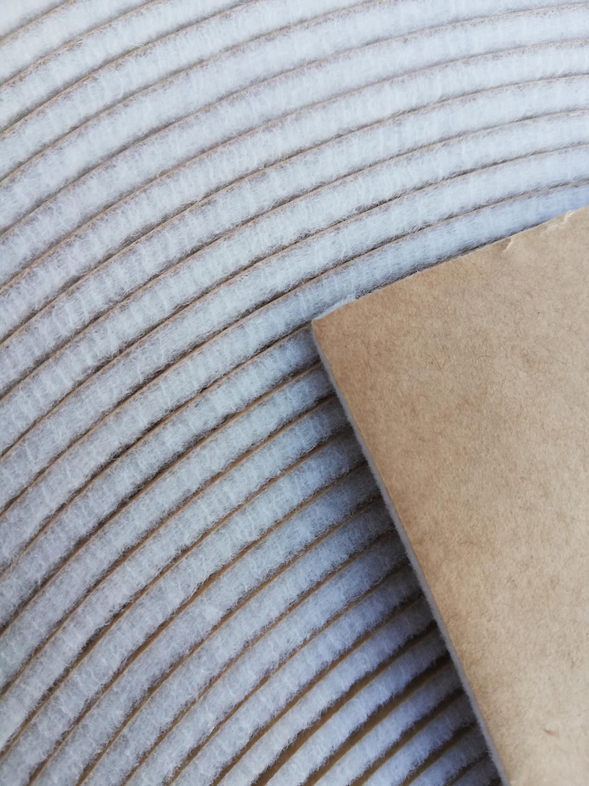 Filc akustyczny z klejem 70mm/30m biały - Opinie i ceny na Ceneo.pl