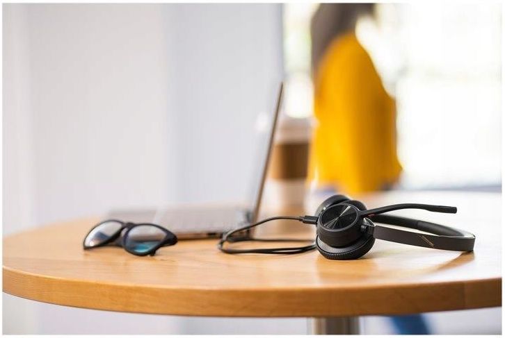 Zestaw słuchawkowy Poly Voyager 4320 Microsoft Teams Certified USB-A ...