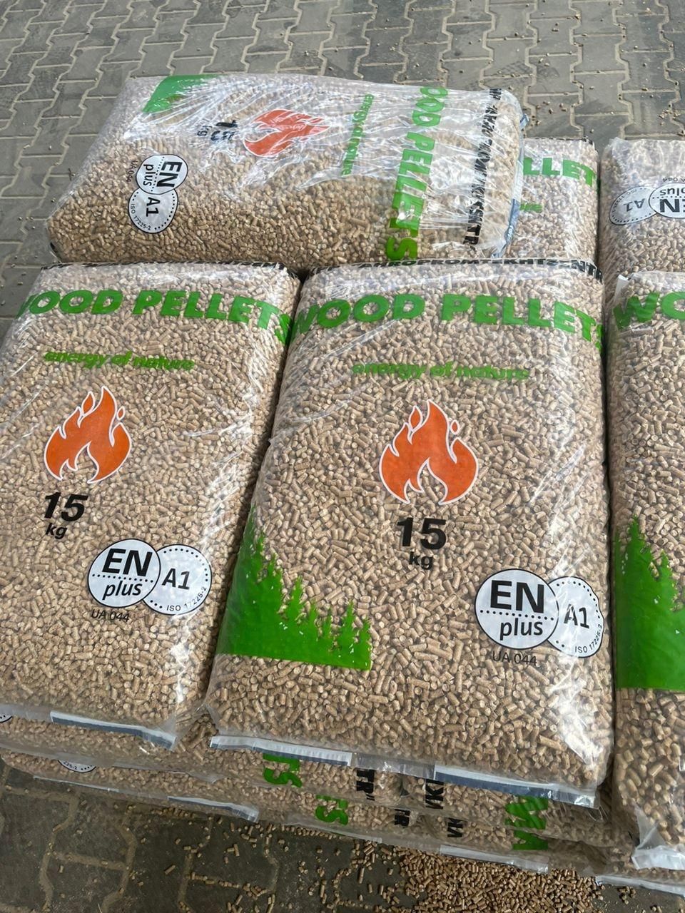 Materiały opałowe Pellet Pelet Drzewny En Plus A1 Worek 15kg Paleta 1050kg 9344743BD - Opinie i ...