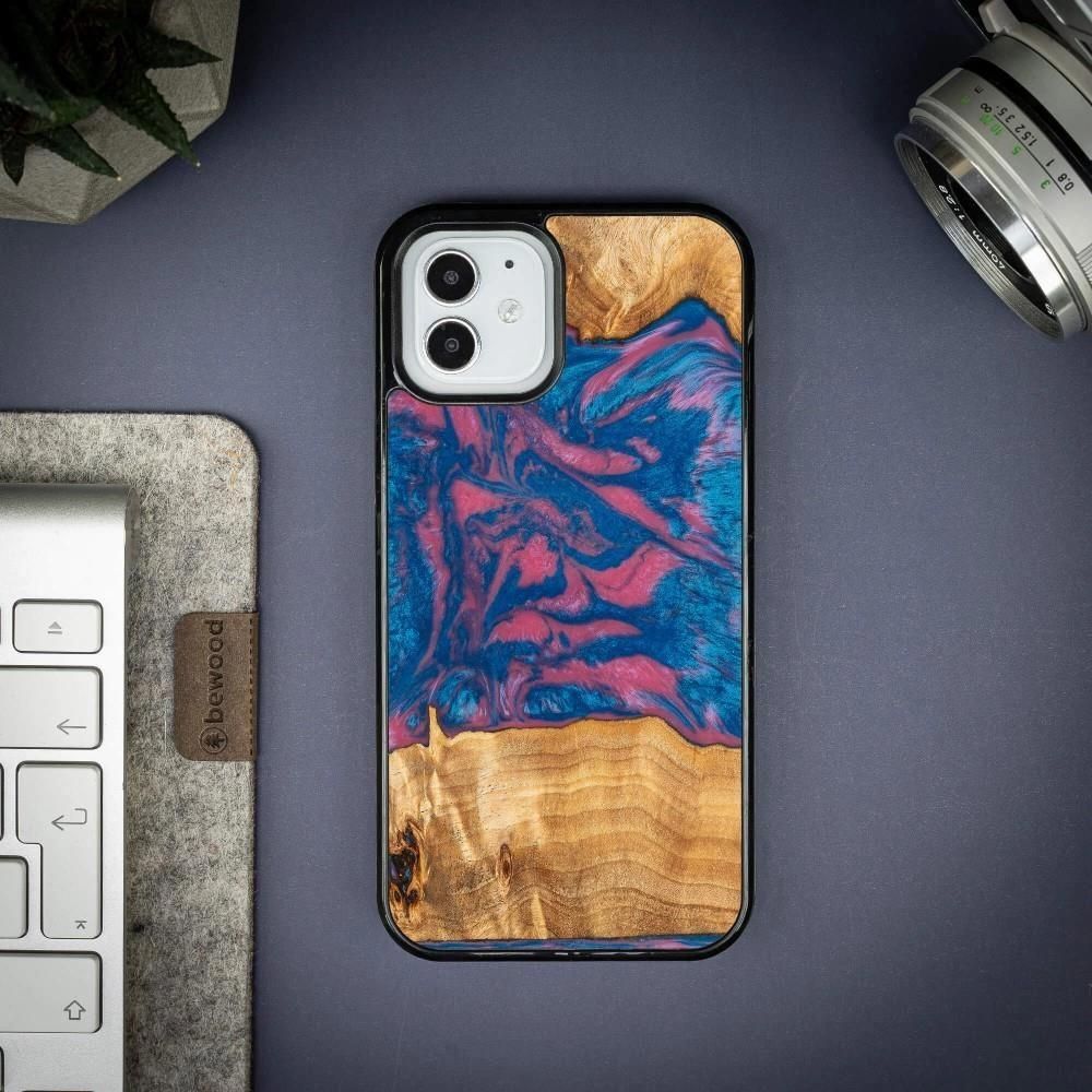 Bewood Etui Z Drewna I Żywicy Na Iphone 12 Pro Unique Vegas Różowo ...