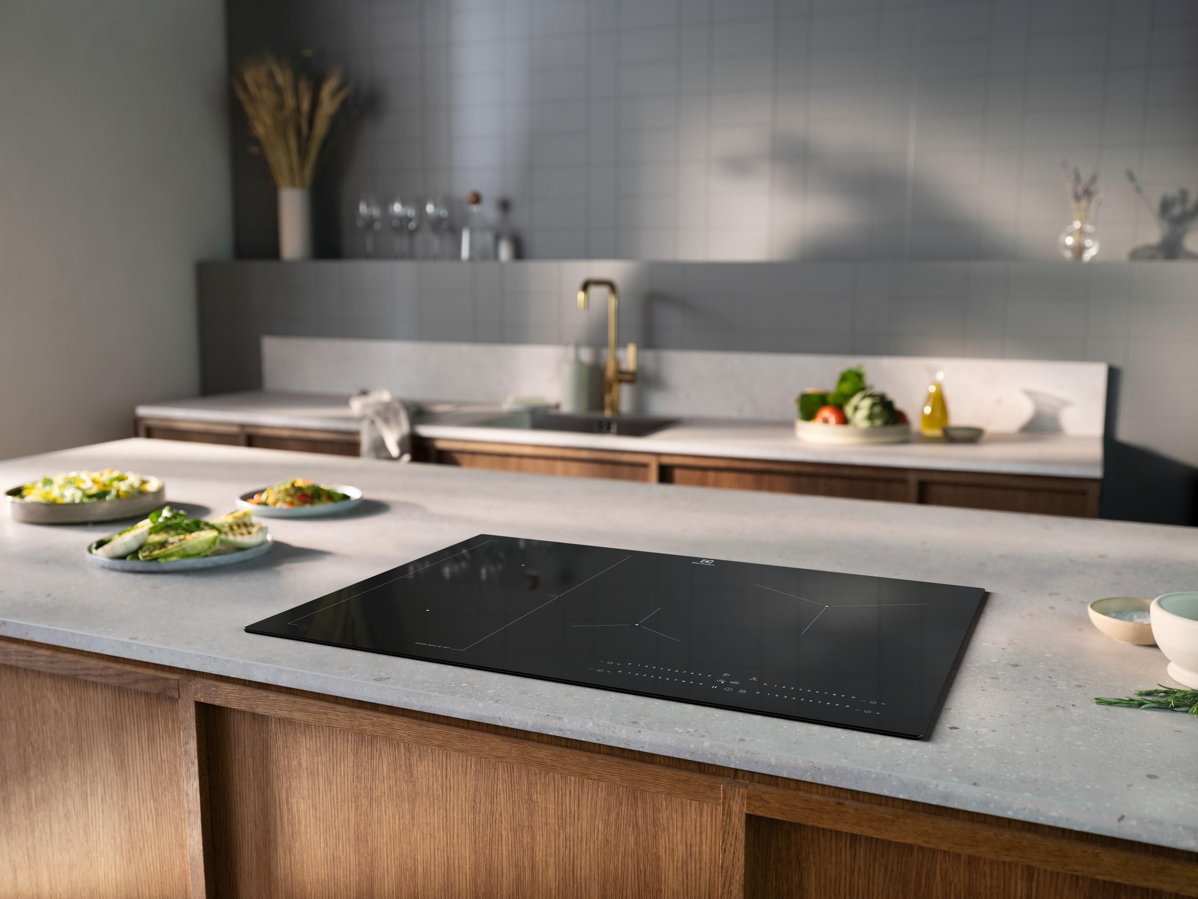Płyta elektryczna Electrolux 800 SenseBoil+Fry SLIM-FIT EIS77453 - Ceneo.pl