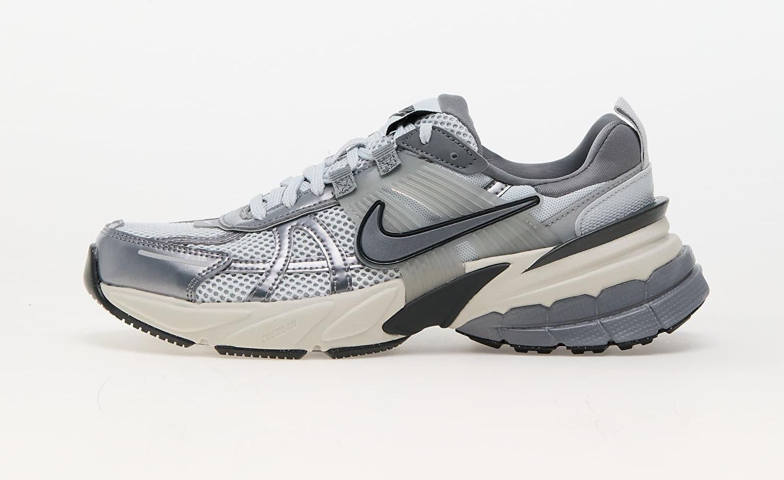 Nike W V2K Run Pure Platinum/ Mtlc Cool Grey-Wolf Grey - Ceny i opinie ...