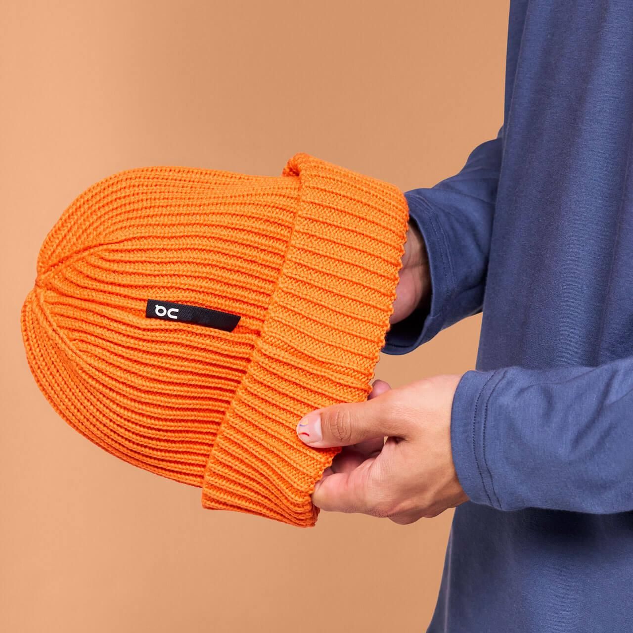 Czapka ON RUNNING STUDIO BEANIE - Ceny i opinie - Ceneo.pl