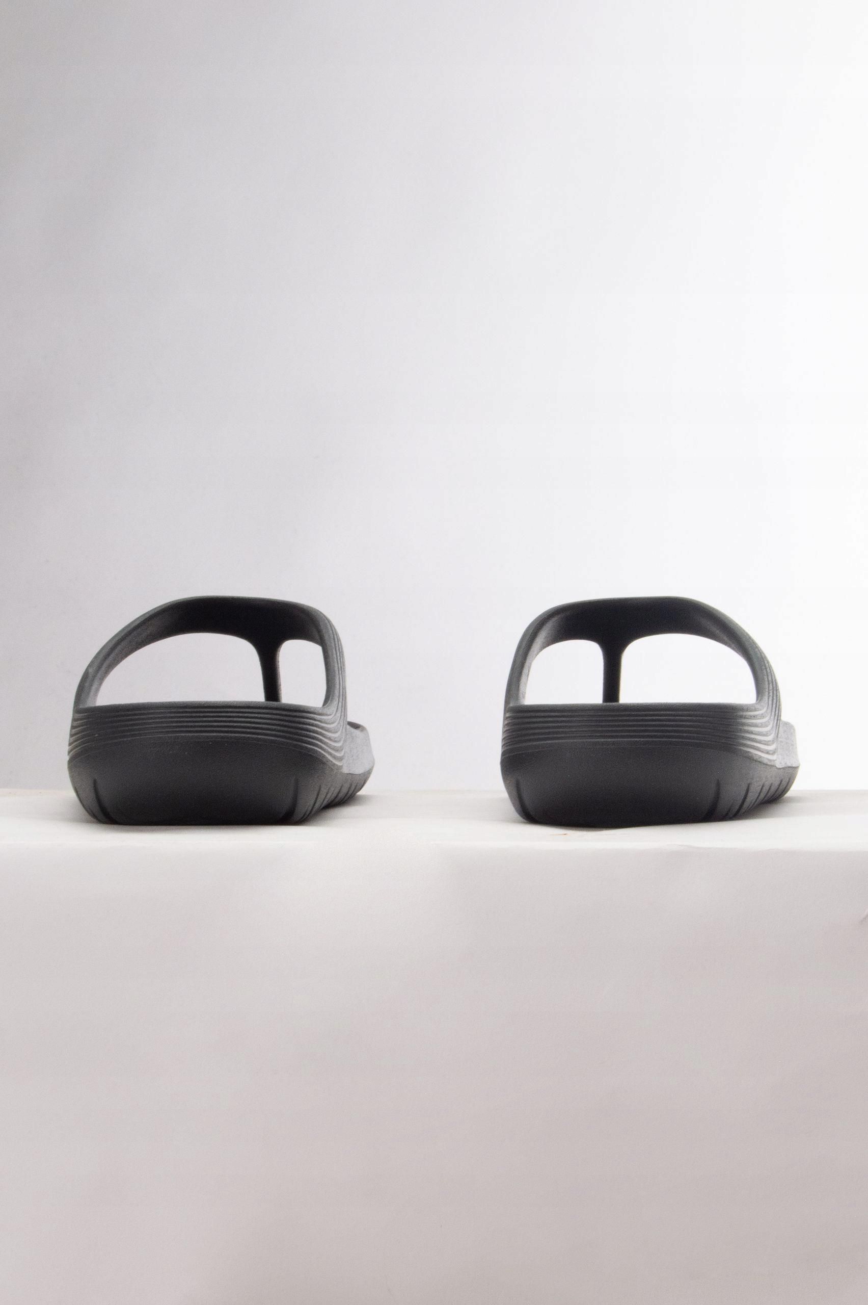 Adidas Klapki Adicane Flip Flop Hq9921 Czarne - Ceny i opinie - Ceneo.pl