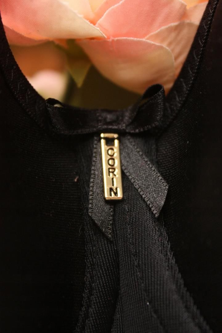 Biustonosz miękki Corin Virginia 17871 Stanik Gładki Czarny 75C - Ceny ...