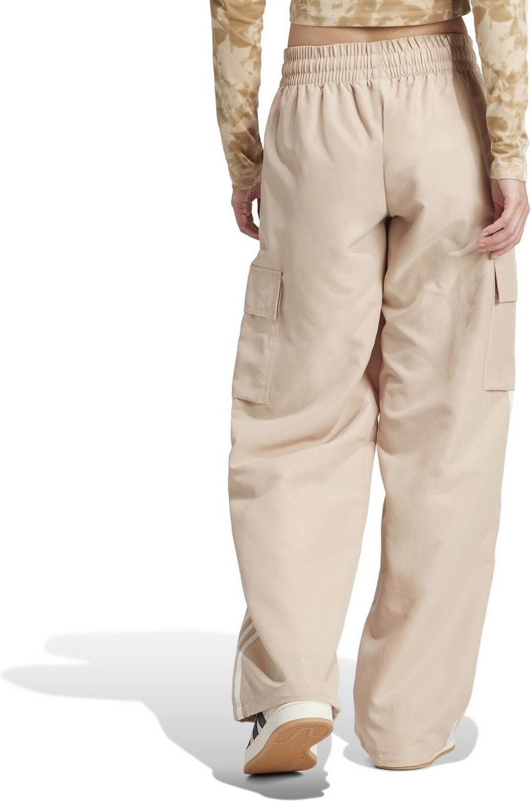 Spodnie dresowe damskie adidas ADICOLOR CARGO beżowe IZ0717 - Ceny i ...