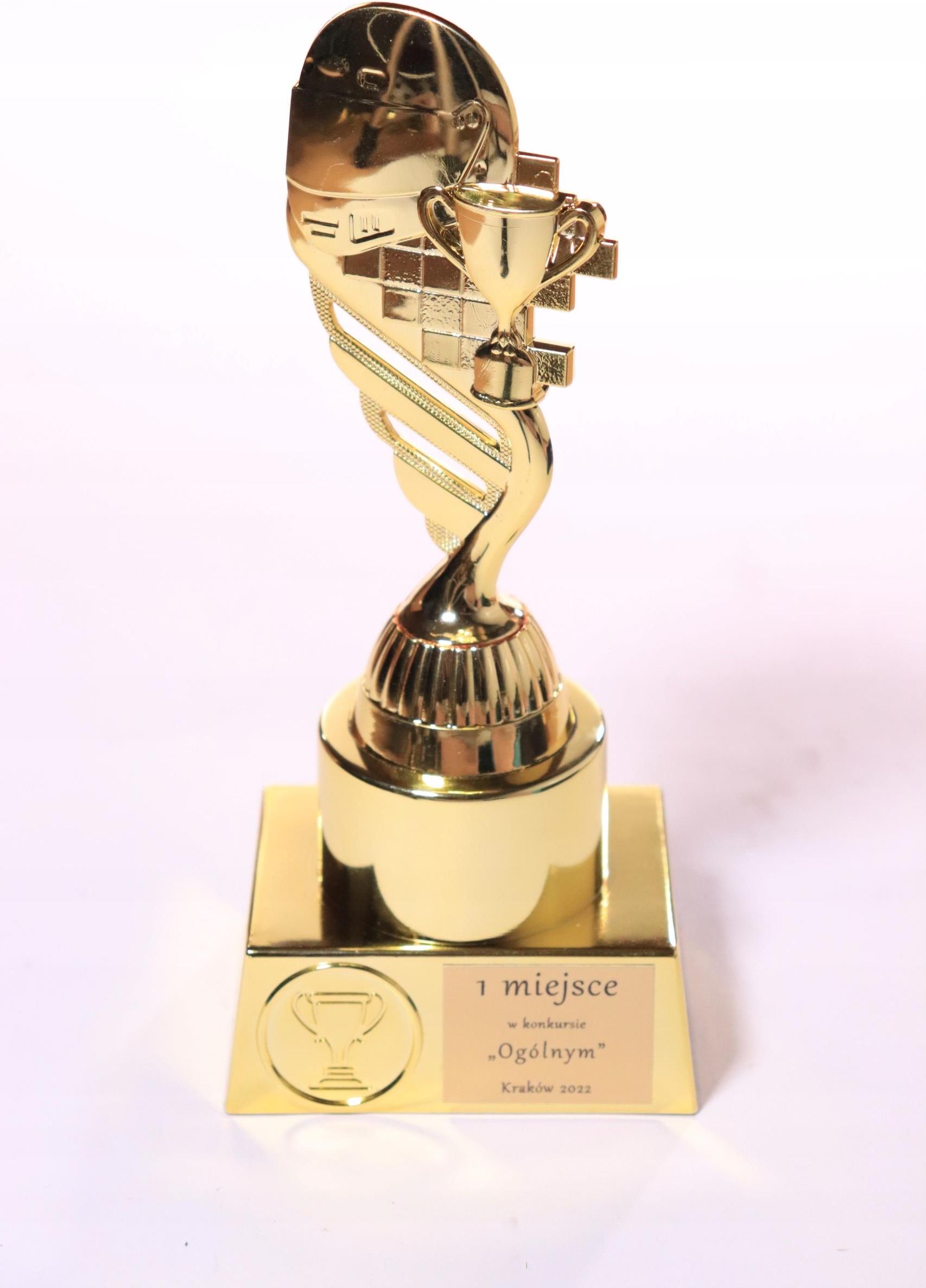 Statuetka Figurka Motoryzacja Gokart 16,5cm - Ceny i opinie - Ceneo.pl