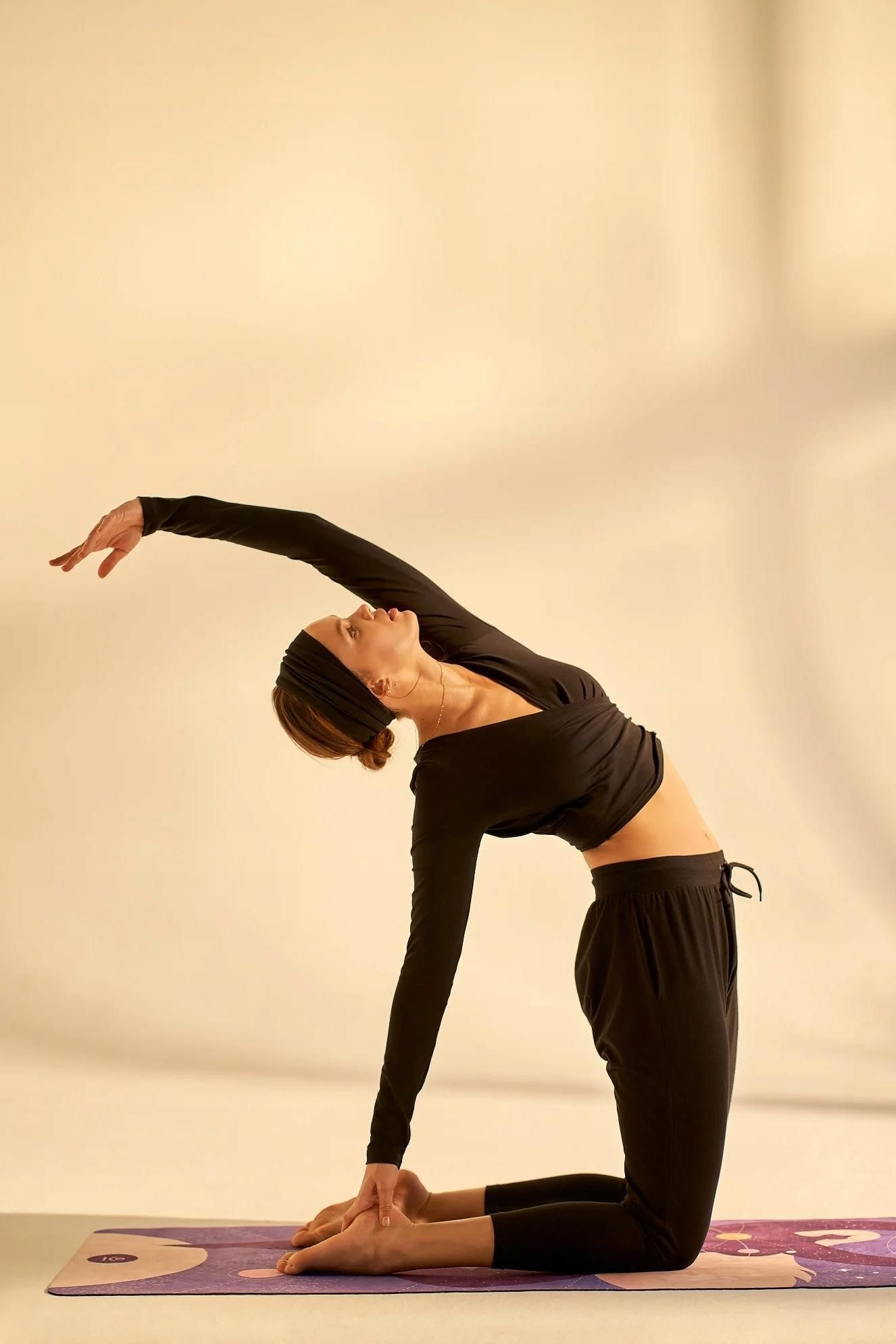 Spodnie Cosmic Cropped Track Pants black m/l - Ceny i opinie - Ceneo.pl