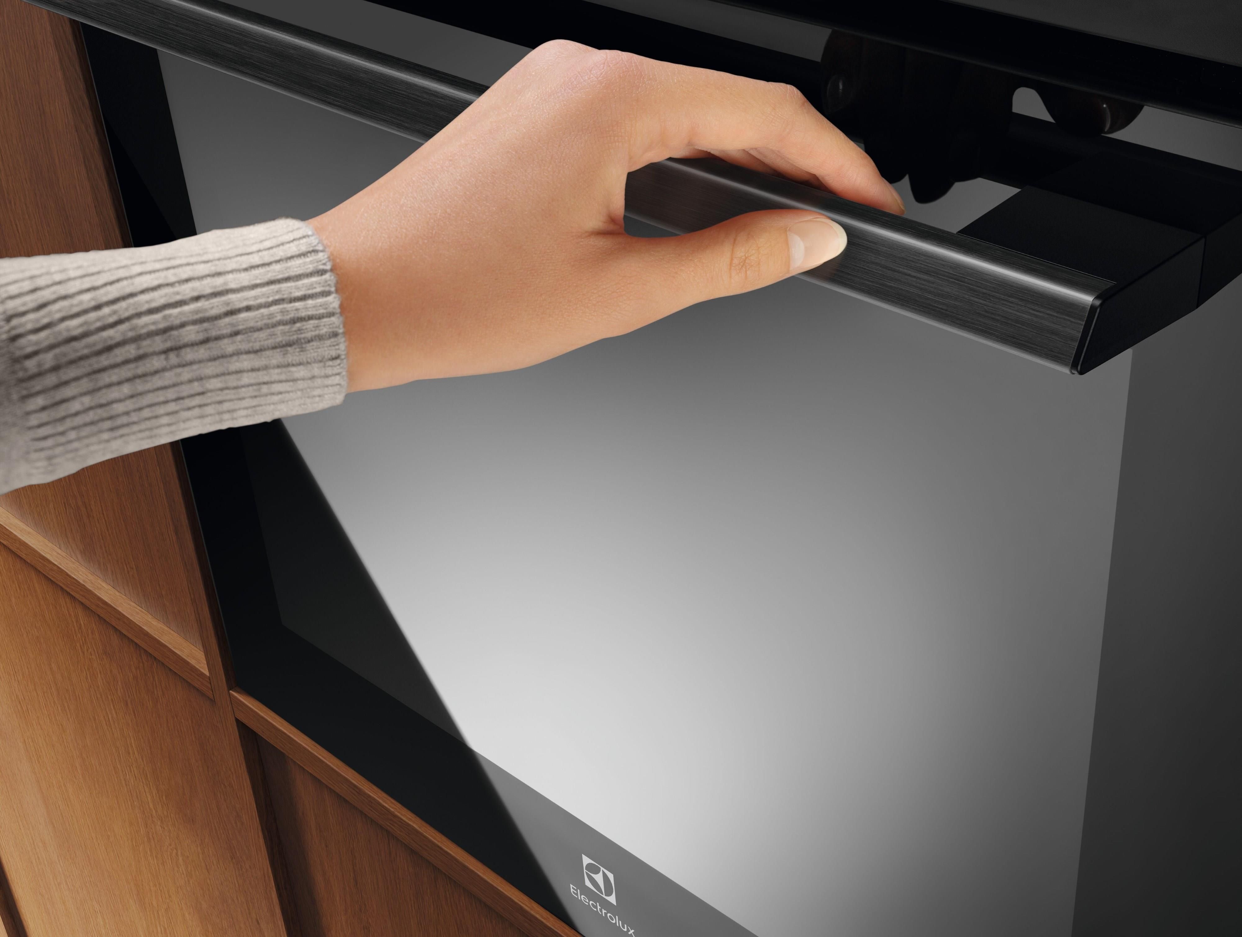 Piekarnik Electrolux MealAssist 700 pyroliza LOE8P38Z - Opinie i ceny ...