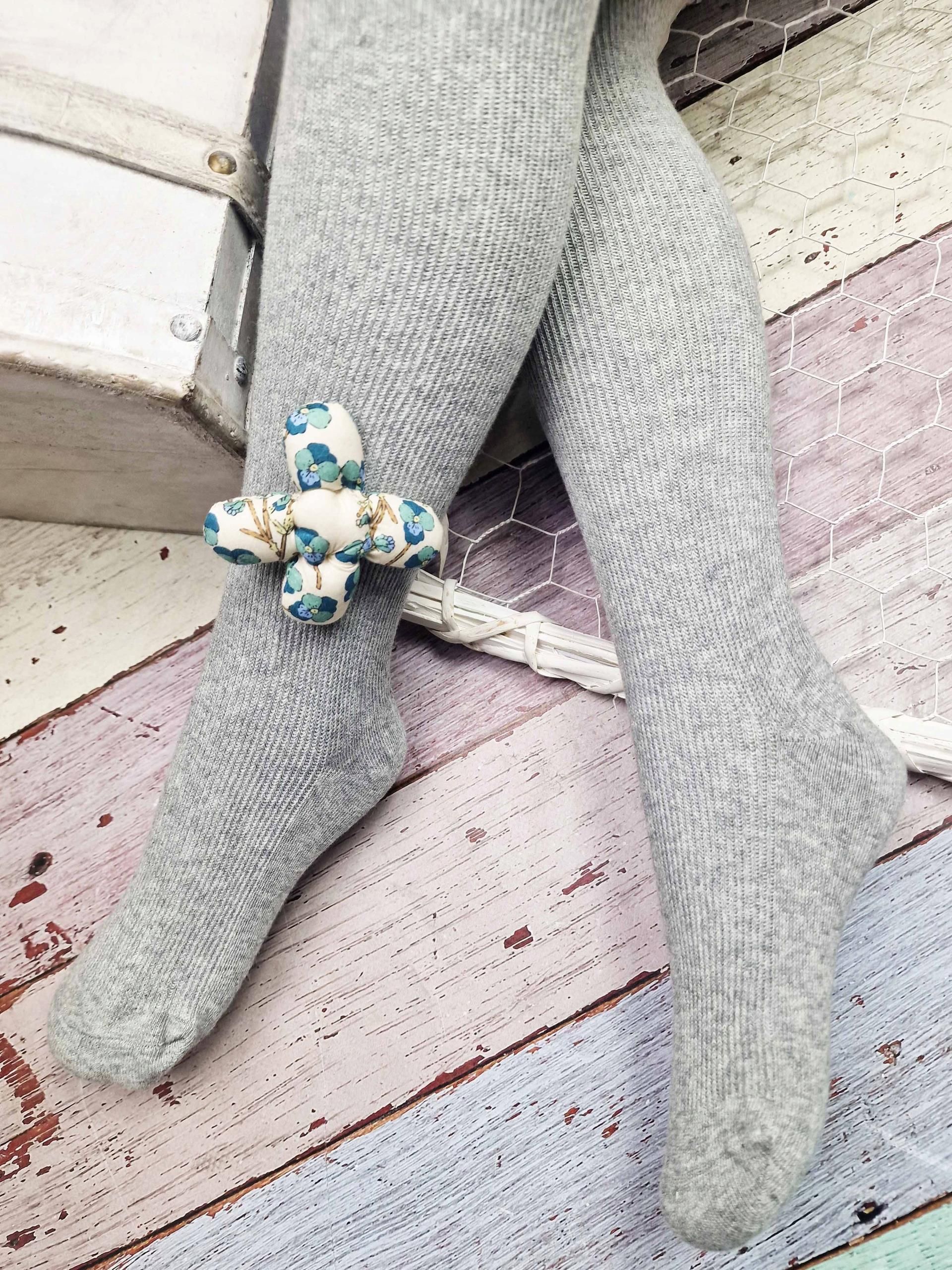 RAJSTOPY RAJTUZY DZIECIĘCE SZARY KWIATEK 7-8 LAT 122-128 - Ceny i ...