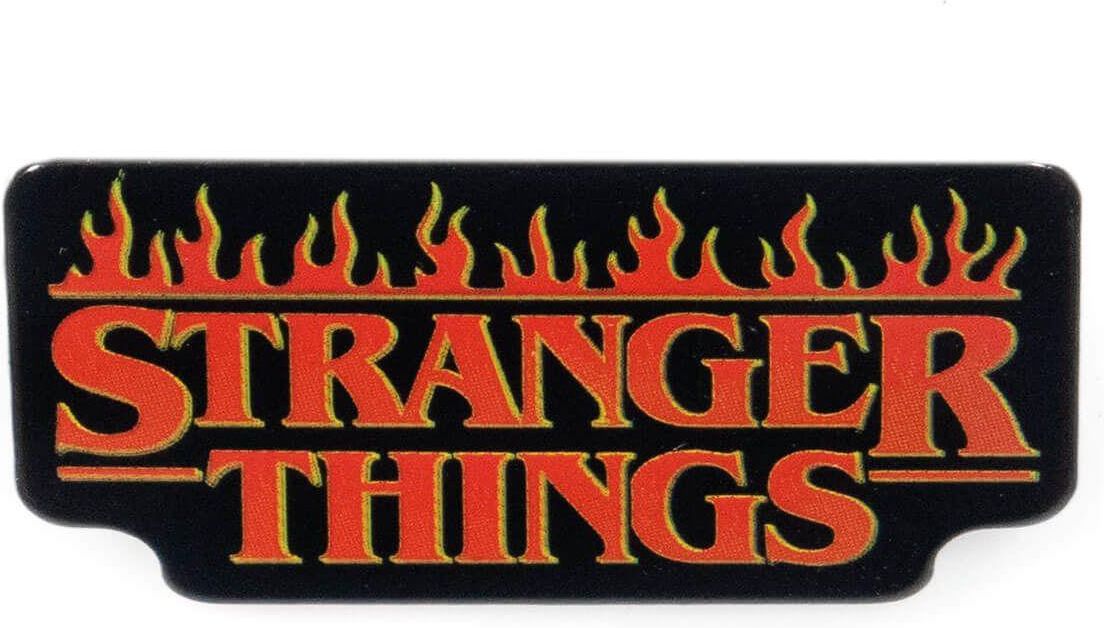 Pyramid International Stranger Things 4 Fire Logo Przypinka 3,2X1,7 ...