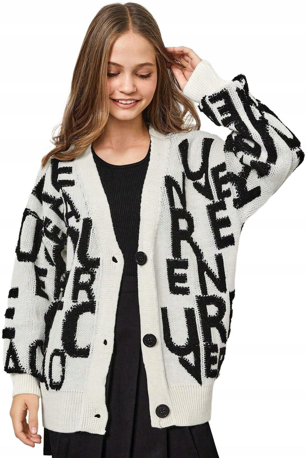 Biały Sweter Dzianinowy Rozpinany Wzór Literki Długi Rękaw Locoloco 146 ...