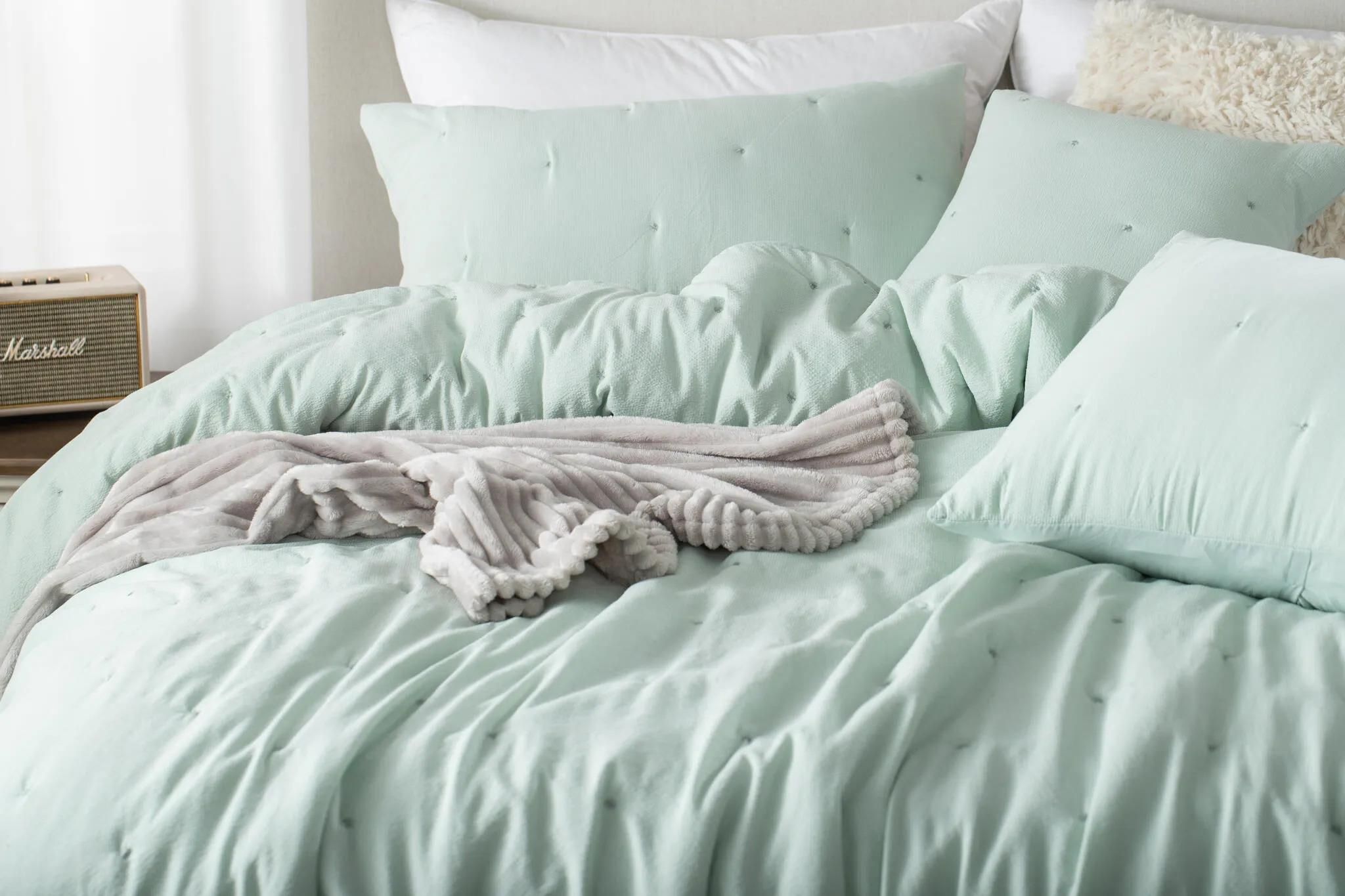 Spod Igły I Nitki Szałwiowa Poszewka Do Narzuty 45X45 Fakturowana ...