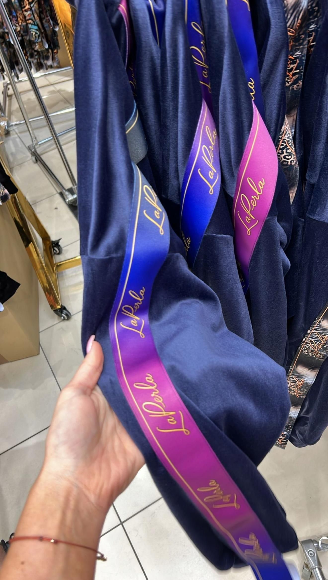 La Perla New Model Dres Welurowy Lampas Welur Granat S - Ceny i opinie ...