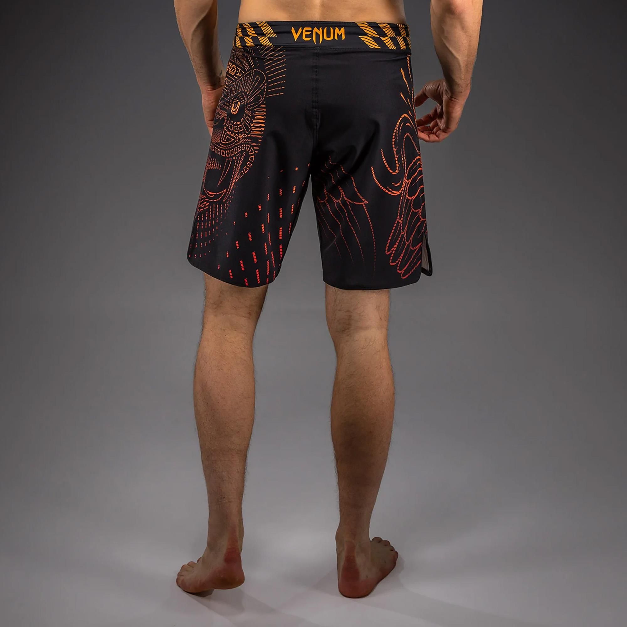 Venum Spodenki Treningowe Męskie Quetzal Fury Fightshorts Black/Fury ...