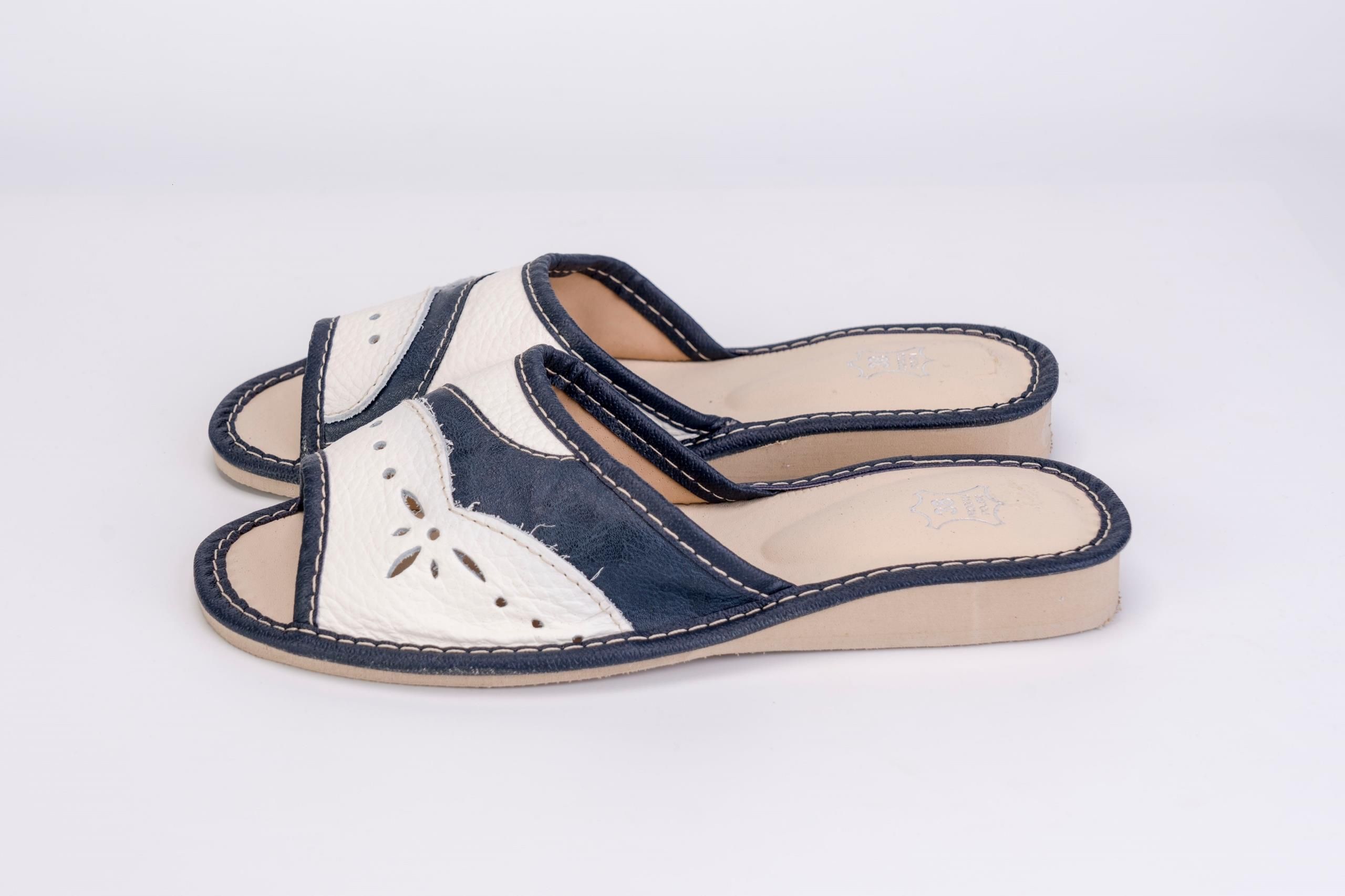 KAPCIE DAMSKIE PANTOFLE KLAPKI SKÓRZANE ODKRYTE MAXIMUS BIAŁO-GRANAT r ...