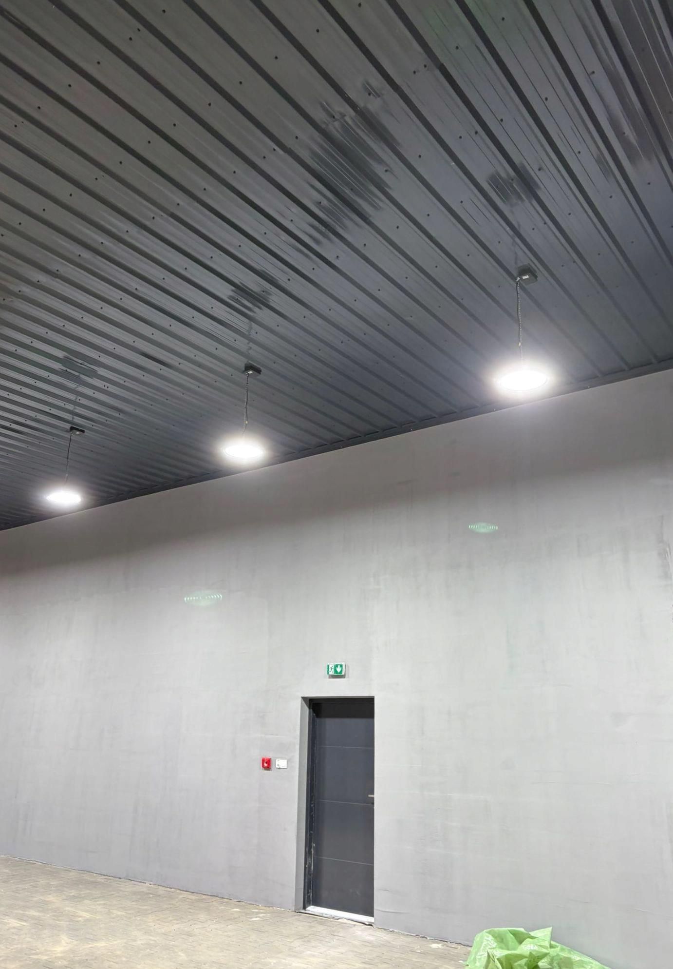 APPTECH Lampa Przemysłowa LED High Bay UFO 300W czarna 1-punktowa ...