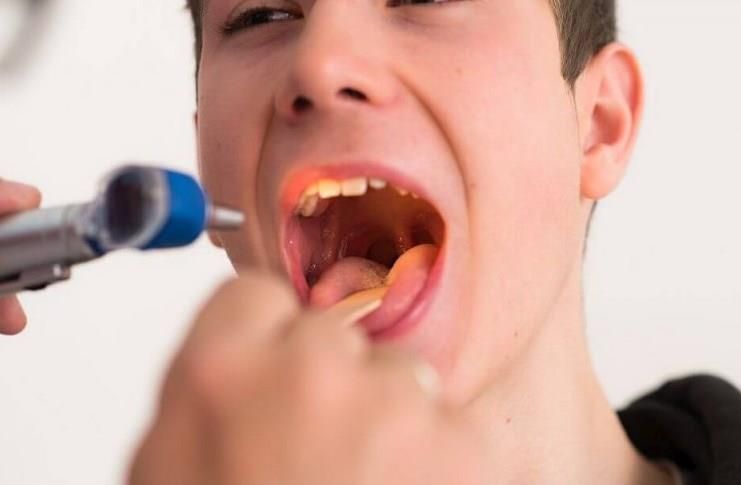 Strepsils Immuno z witaminą C na ból gardła 24 pastylki - Opinie i ceny ...