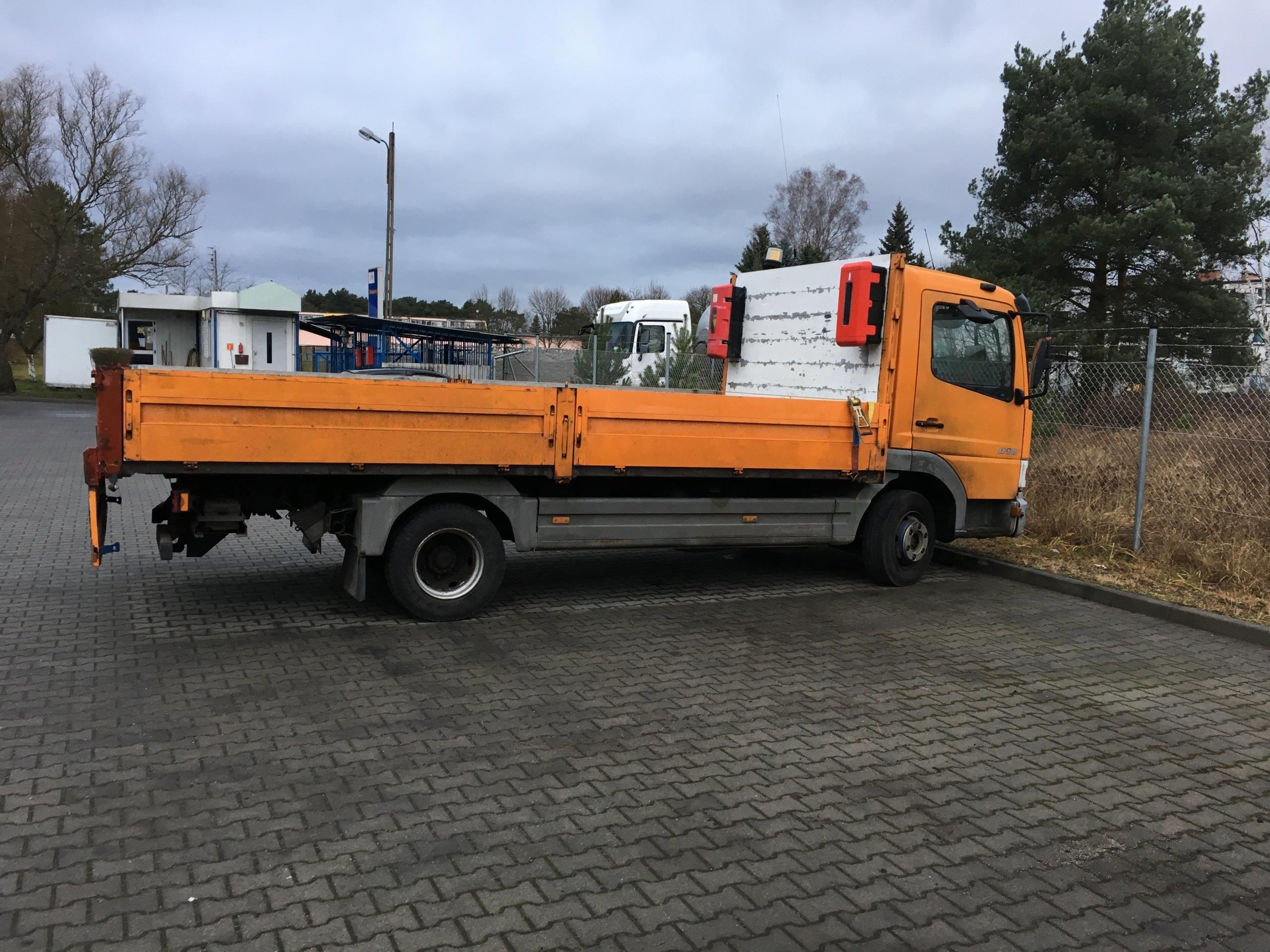 Mercedes Benz 812 - Opinie i ceny na Ceneo.pl