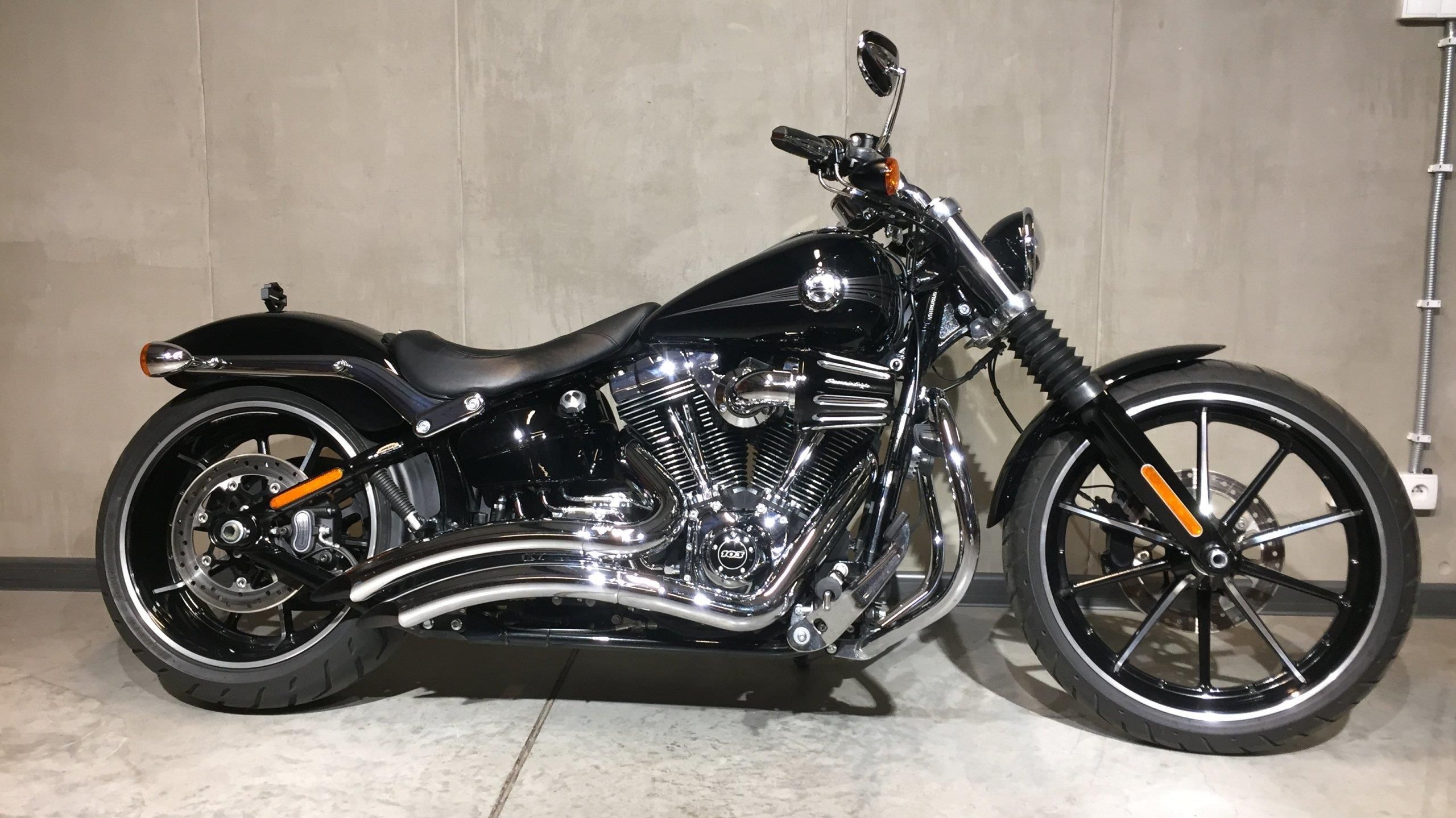 Harley-Davidson Breakout, 2015, krajowy!!! - Opinie i ceny na Ceneo.pl