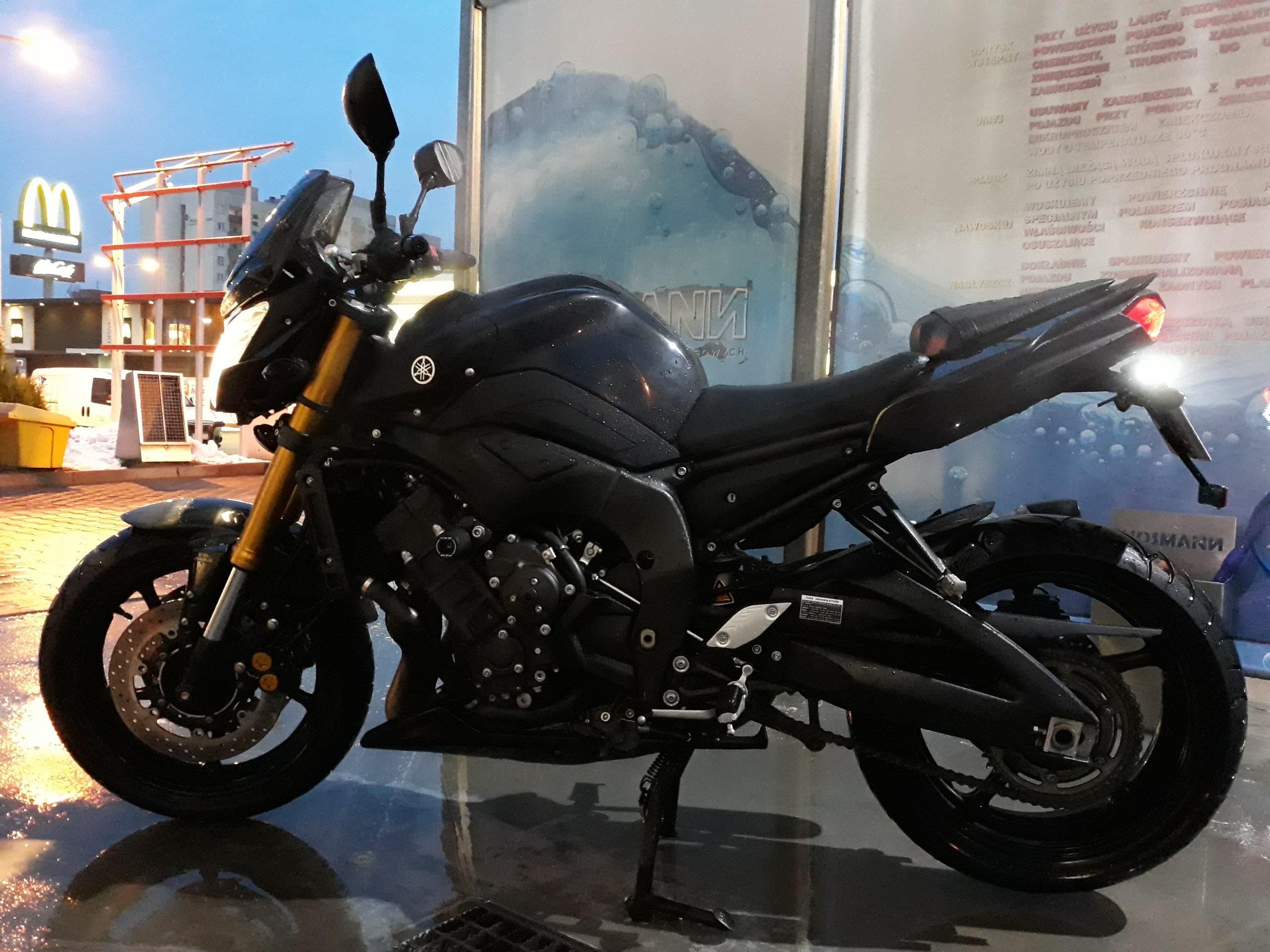 Motocykl Motor YAMAHA FZ8 Naked niski przebieg - Opinie i ceny na Ceneo.pl