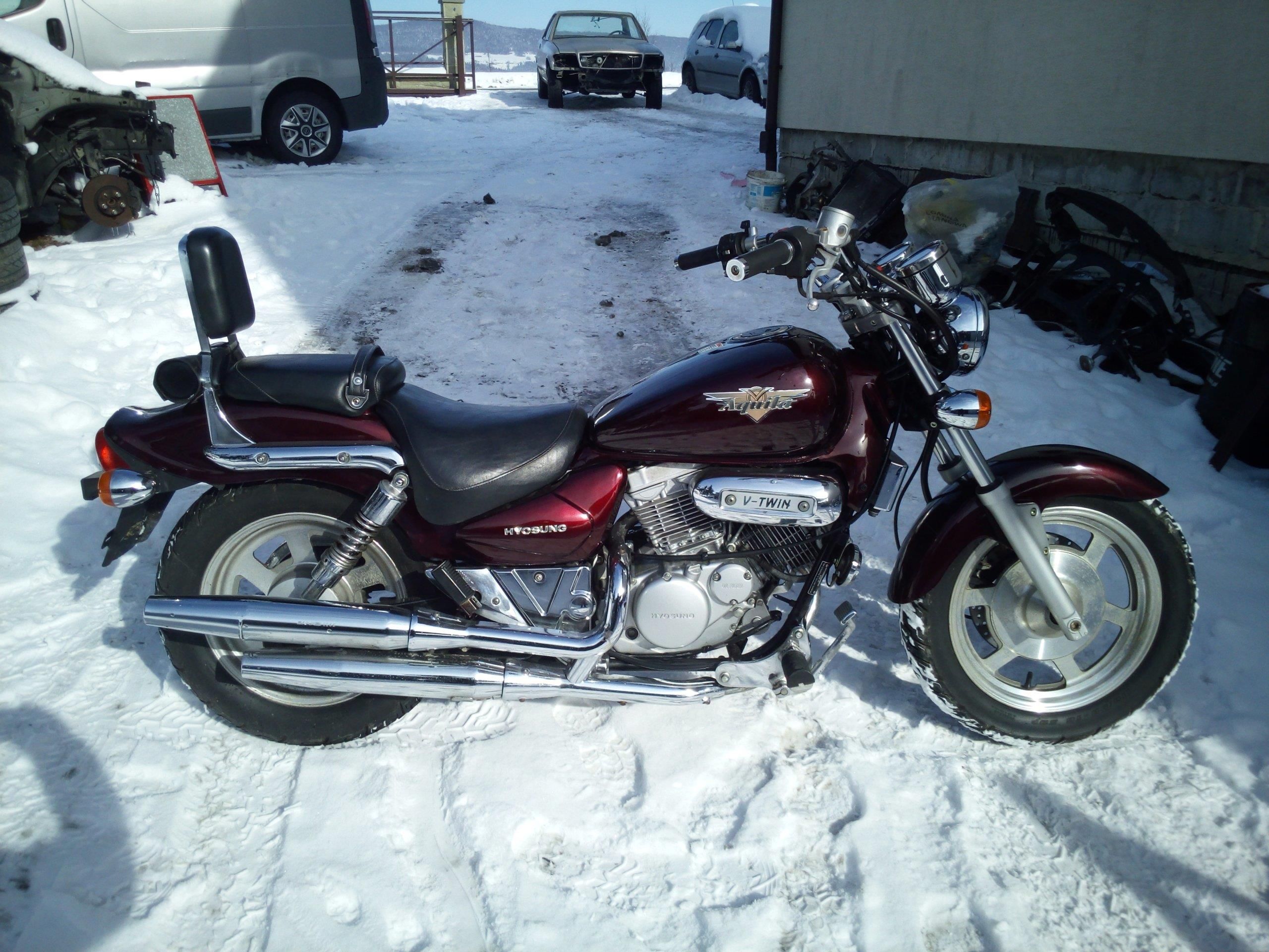 HYOSUNG GV AQUILA 125 przebieg 8100 km,Niemcy - Opinie i ceny na Ceneo.pl