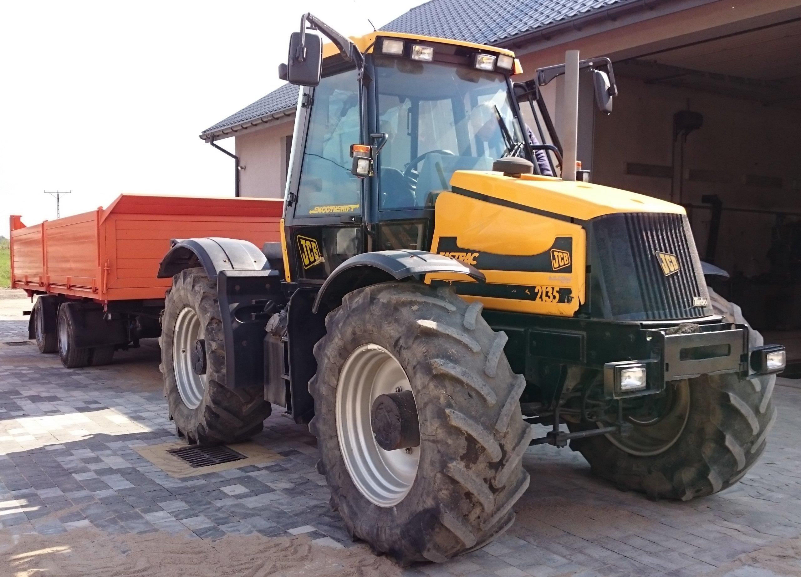 JCB Fastrac 2135 ciągnik + przyczepa KRONE ZZF18 - Opinie i ceny na ...