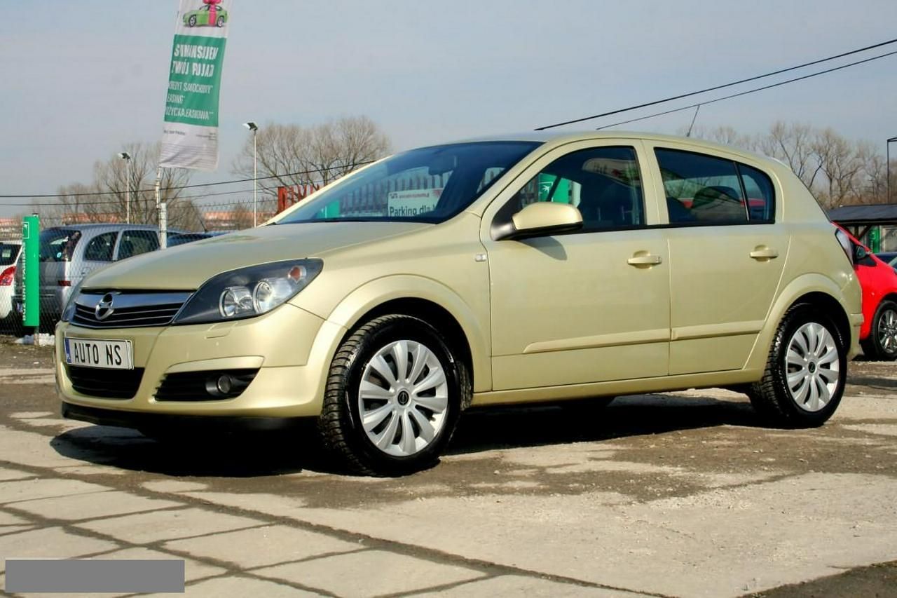 Opel Astra H 2004 90KM Hatchback Złoty - Opinie i ceny na Ceneo.pl