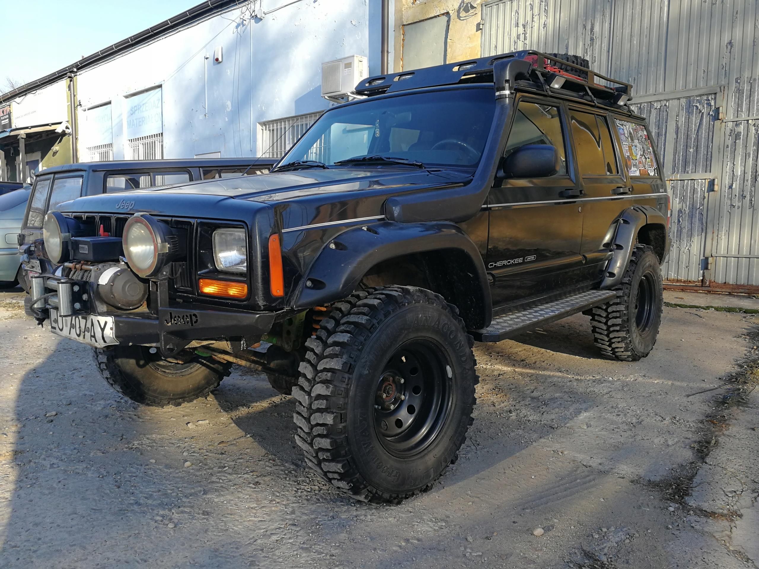 JEEP CHEROKEE XJ 4.0, 1998 - bardzo doinwestowany - Opinie i ceny na ...