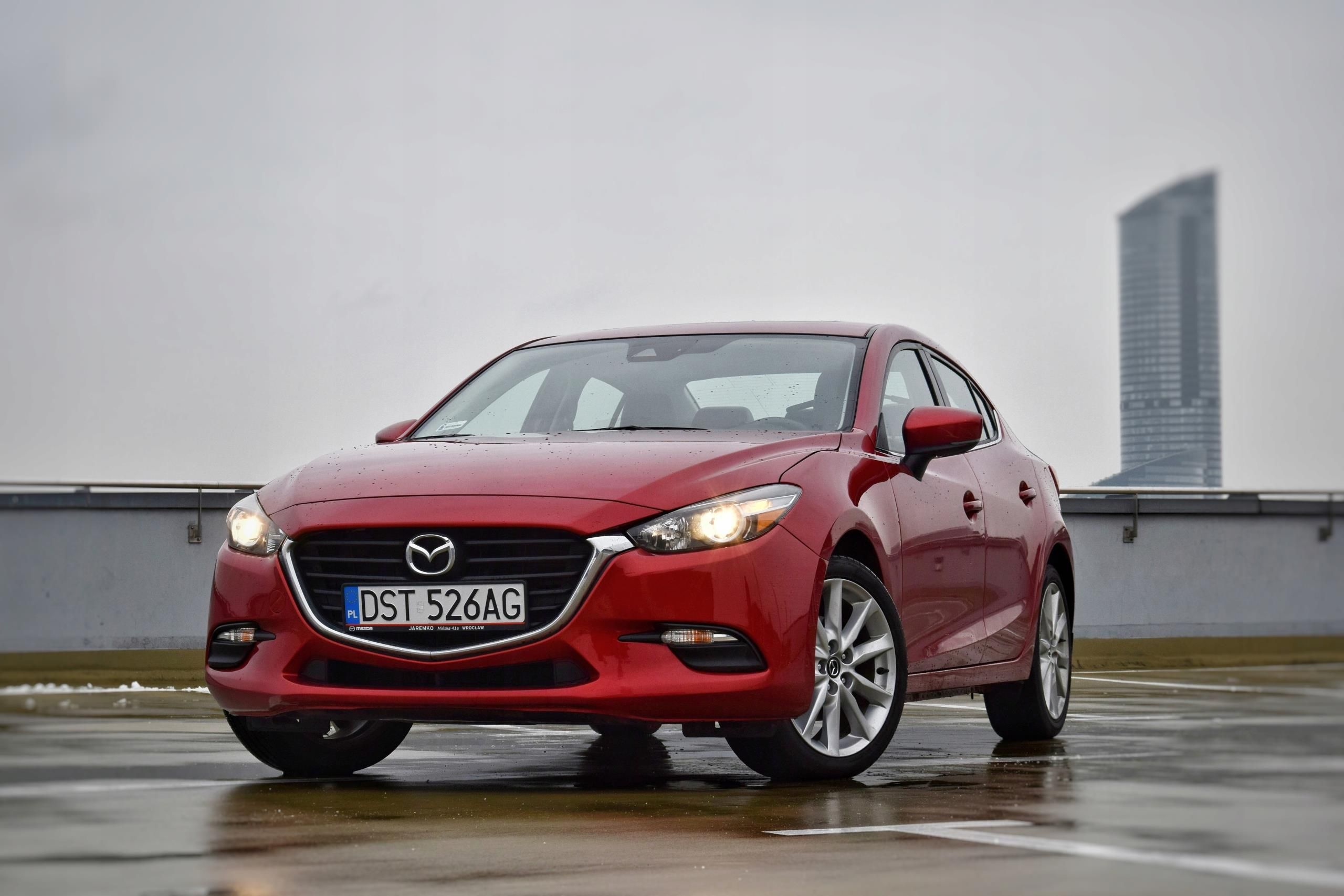 MAZDA 3 2017 SkyActiv sedan 2.0 165KM - Opinie i ceny na Ceneo.pl