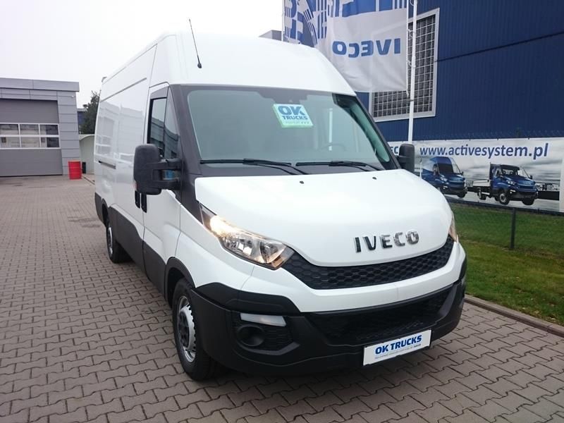 Iveco Daily 35S15V Furgon 12m3 - Opinie i ceny na Ceneo.pl