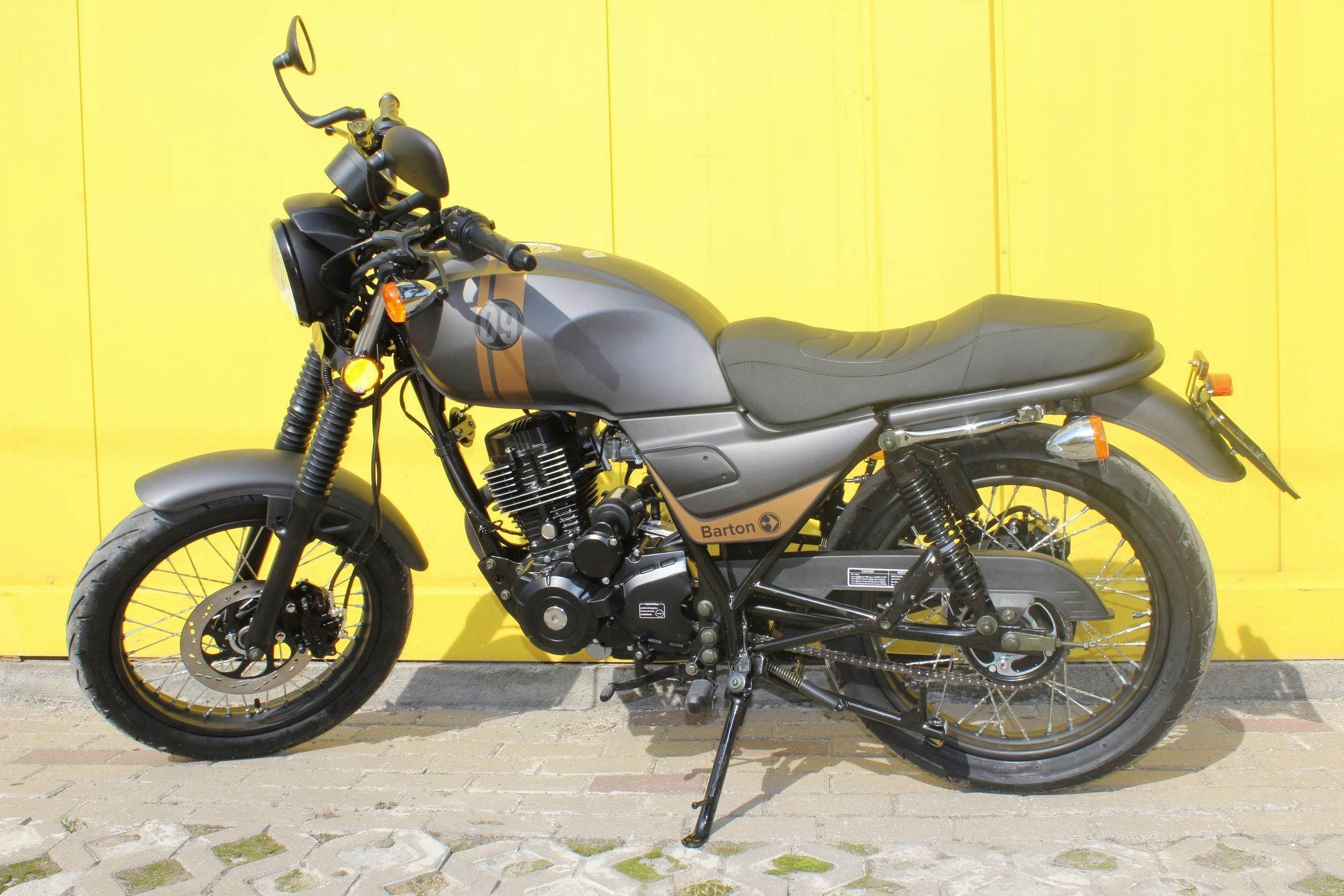 BARTON CAFE RACER 125 WARSZAWA PIERWSZY MOTOCYKL - Opinie i ceny na ...