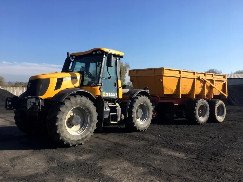 Ciągnik JCB Fastrac 3230 Plus - Opinie i ceny na Ceneo.pl