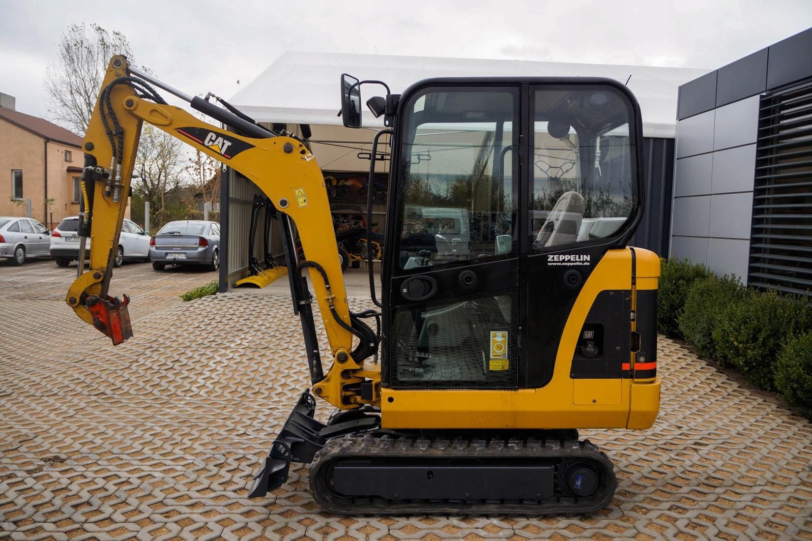Koparka Mini-koparka CAT 301.8C Caterpillar Jcb - Opinie i ceny na Ceneo.pl