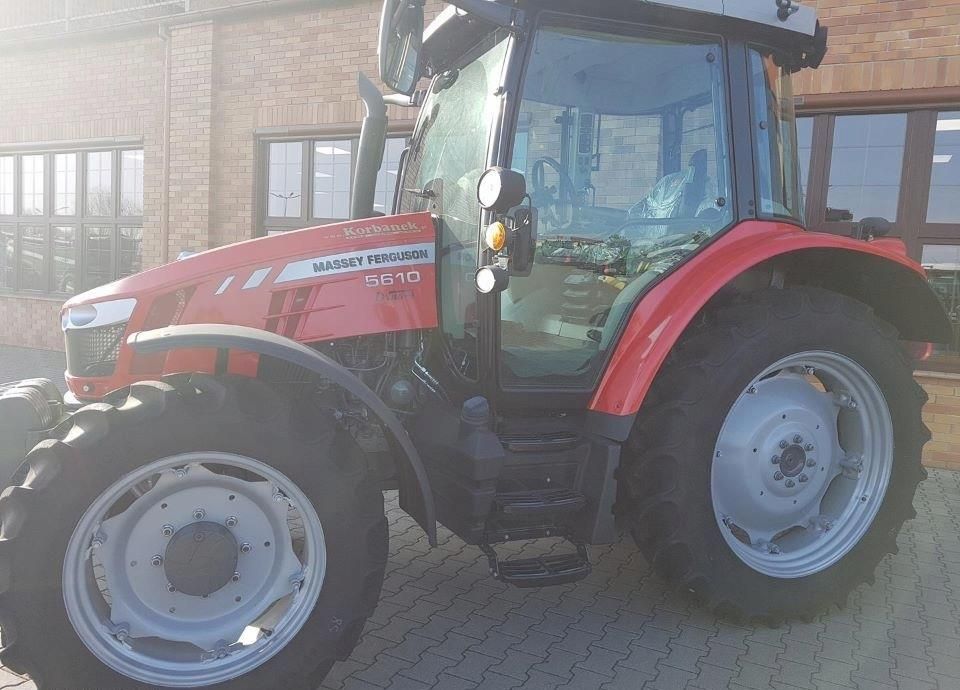 Massey Ferguson 5610 Tier 4 - Opinie i ceny na Ceneo.pl
