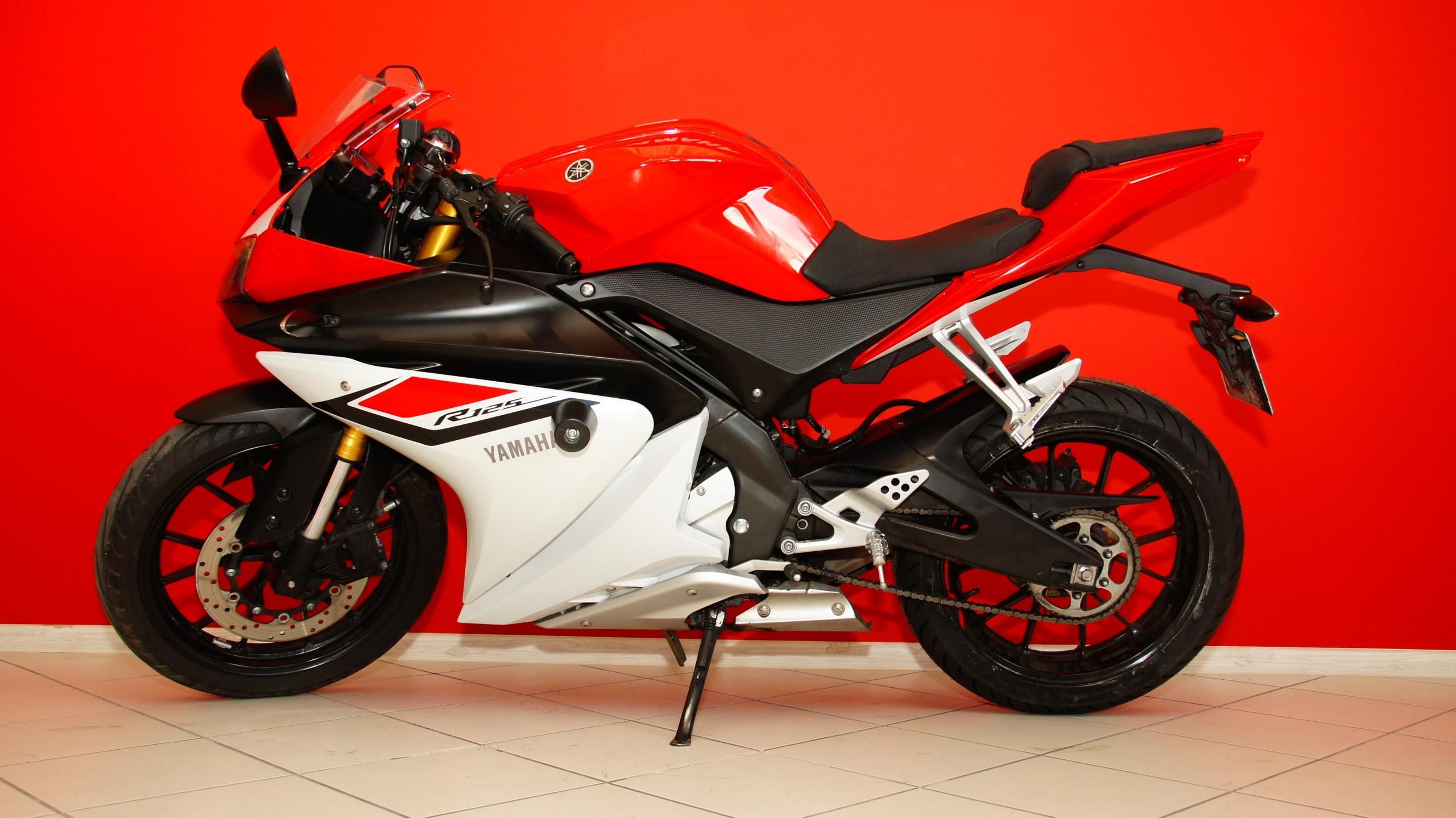 YAMAHA YZF-R125 2015R. SALON BYDGOSZCZ - Opinie i ceny na Ceneo.pl