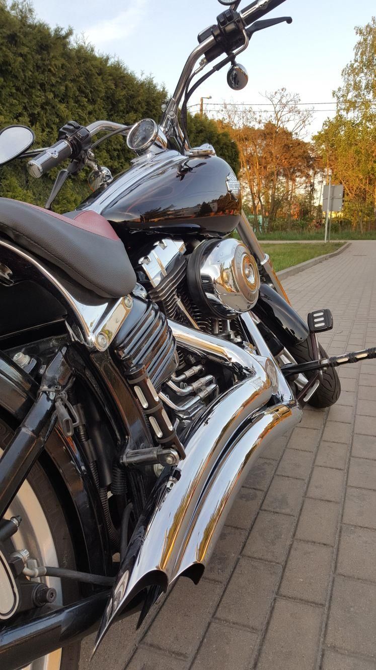 Harley Davidson FXCWC Rocker - Opinie i ceny na Ceneo.pl