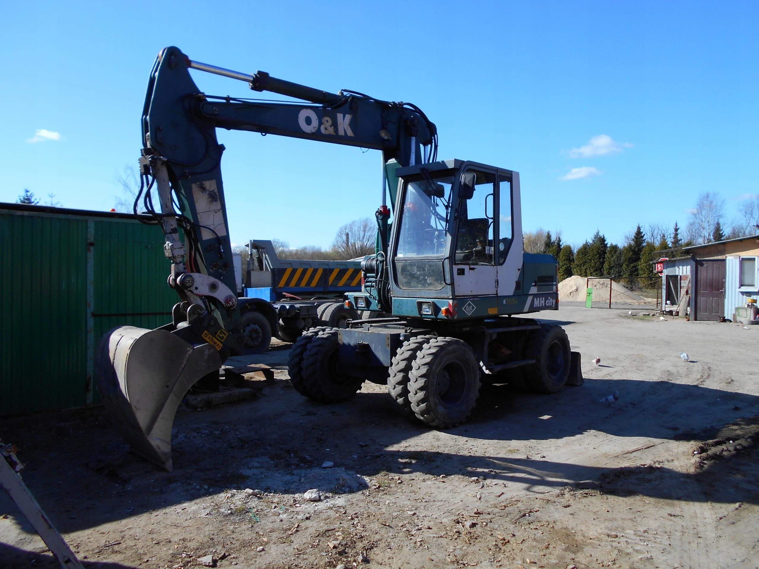 Koparka kołowa O&K MH CITY - Opinie i ceny na Ceneo.pl