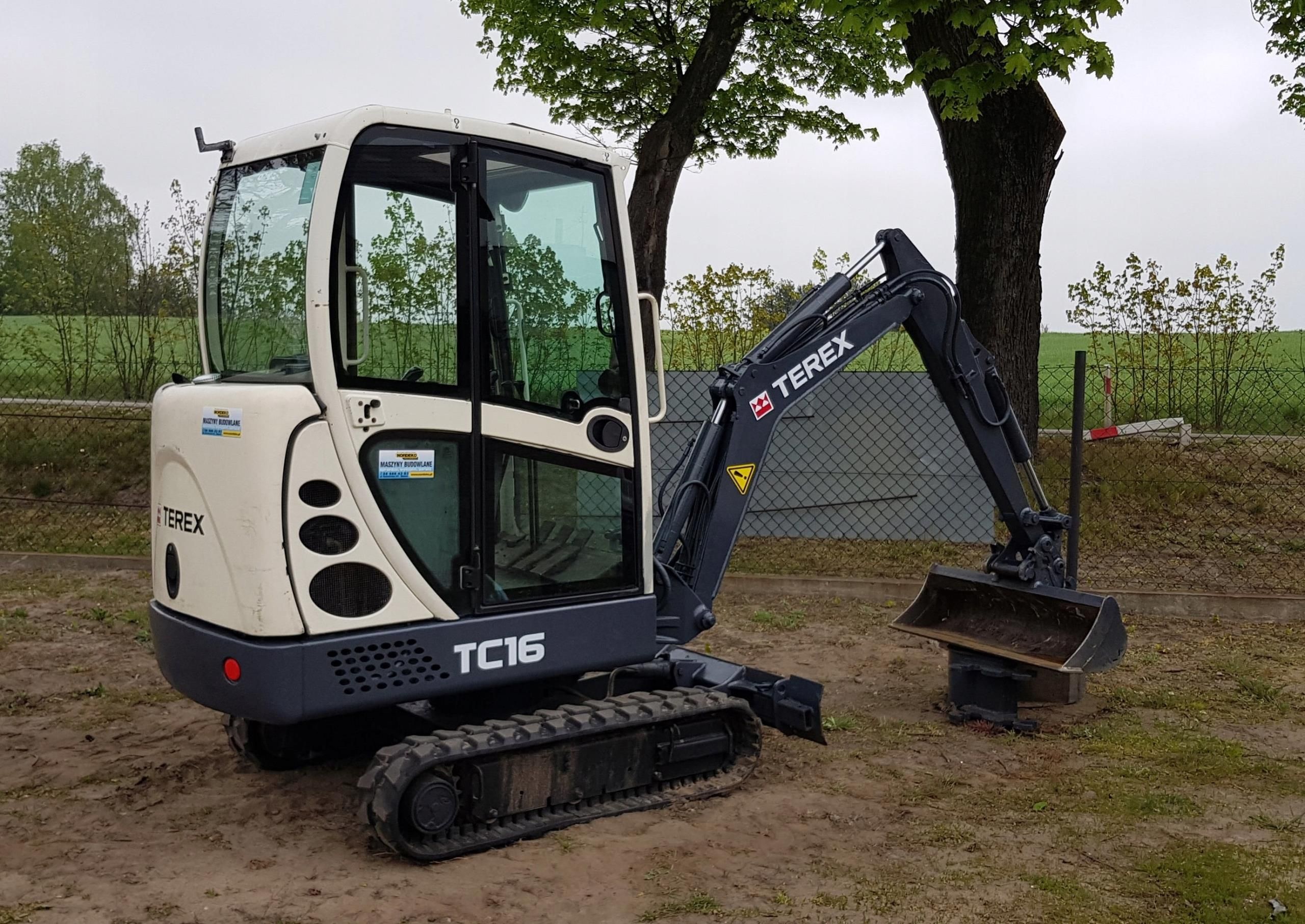 Minikoparka TEREX TC16 1700kg 2011r - Opinie i ceny na Ceneo.pl