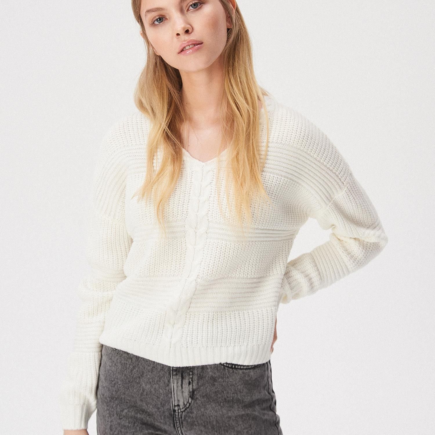 Sinsay - Sweter z dekoltem V - Kremowy - Ceny i opinie - Ceneo.pl