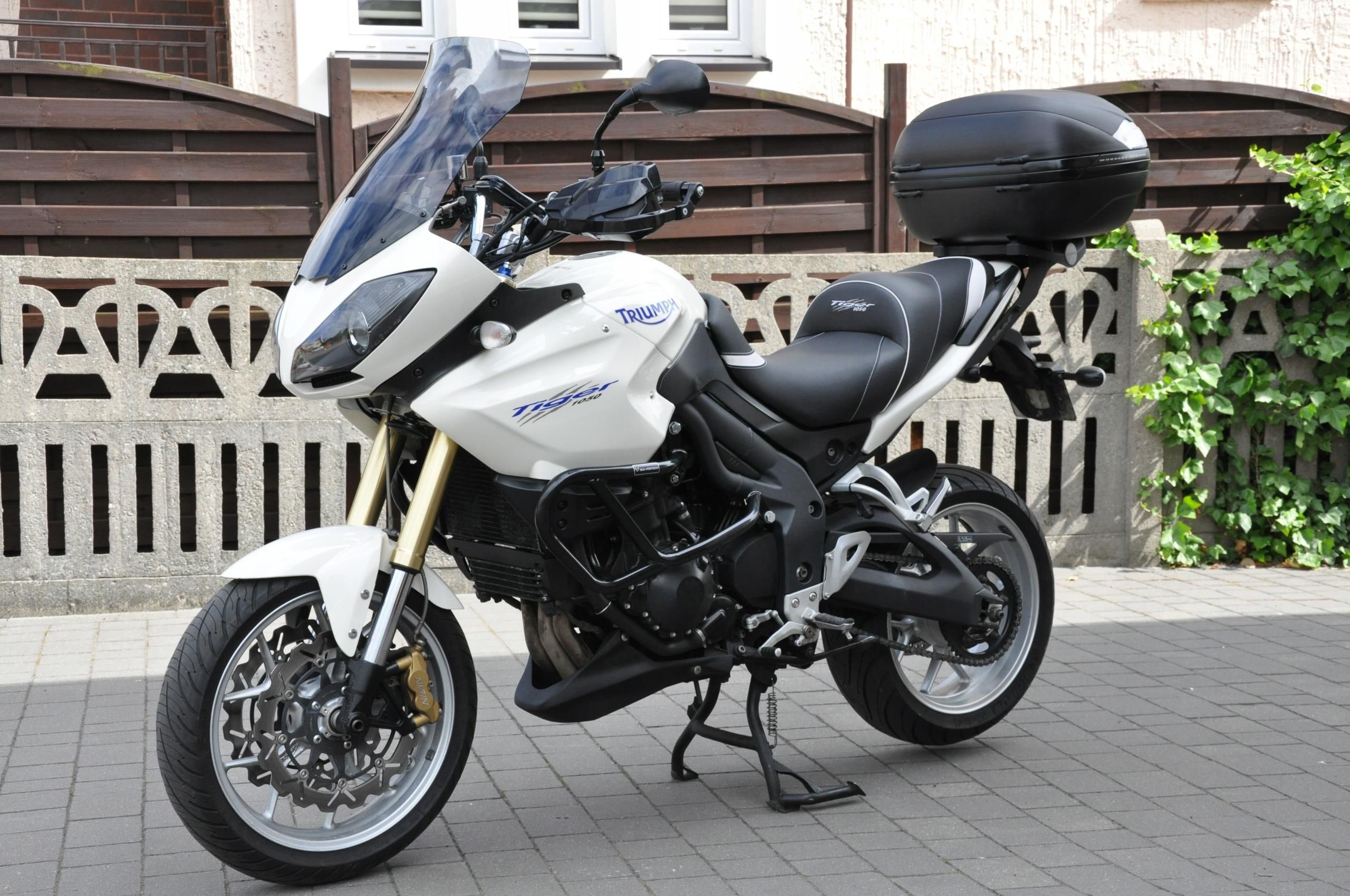 MOTOCYKL TRIUMPH TIGER 1050 2007 Priv. - Opinie i ceny na Ceneo.pl