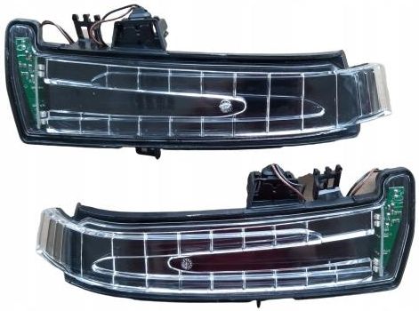 Kierunkowskaz PRAWY KIERUNKOWSKAZ W LUSTERKO MERCEDES GL ML GLK ...