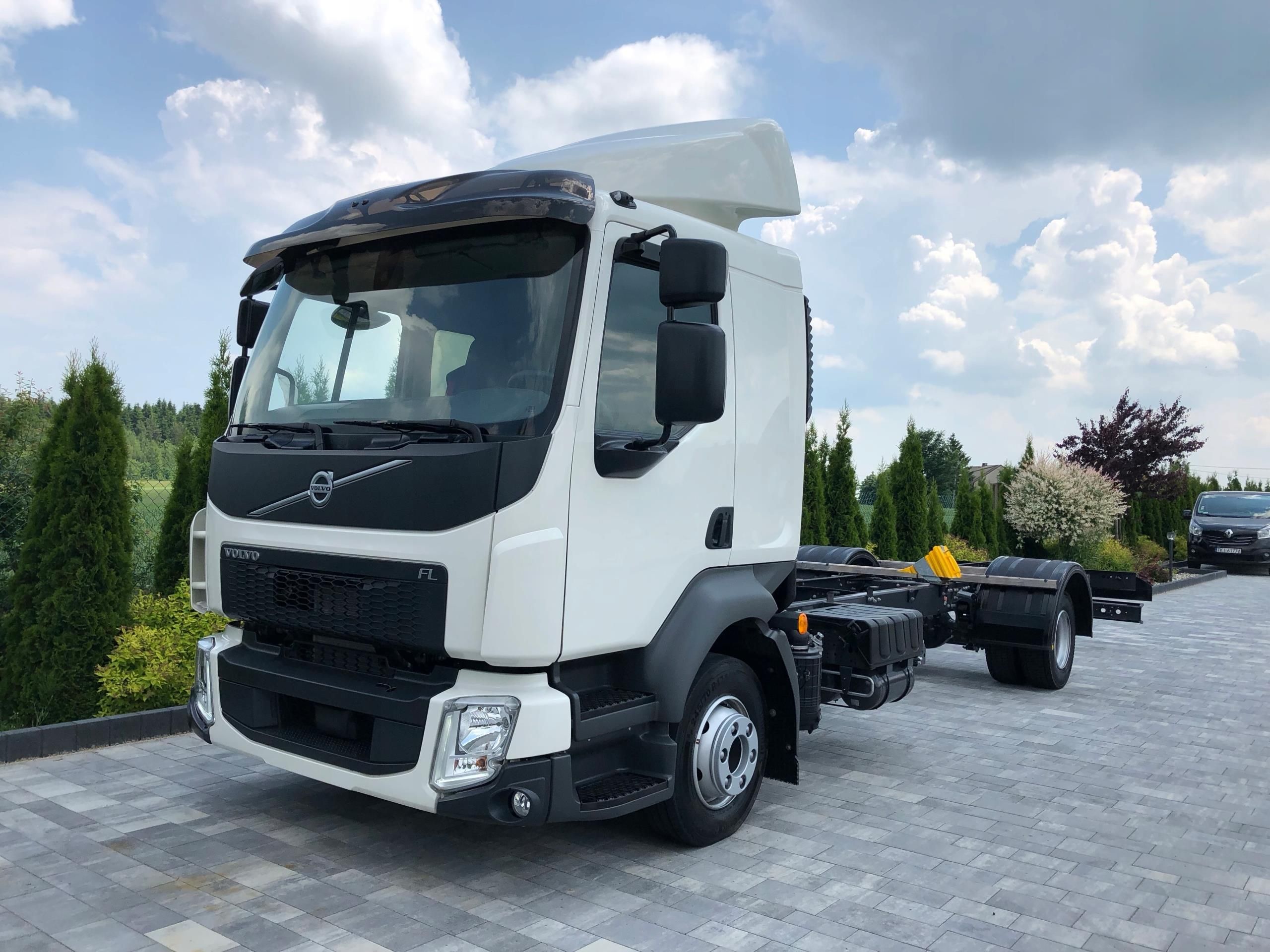 VOLVO FL 220/ FABRYCZNIE NOWE PODWOZIE DO ZABUDOWY - Opinie i ceny na ...