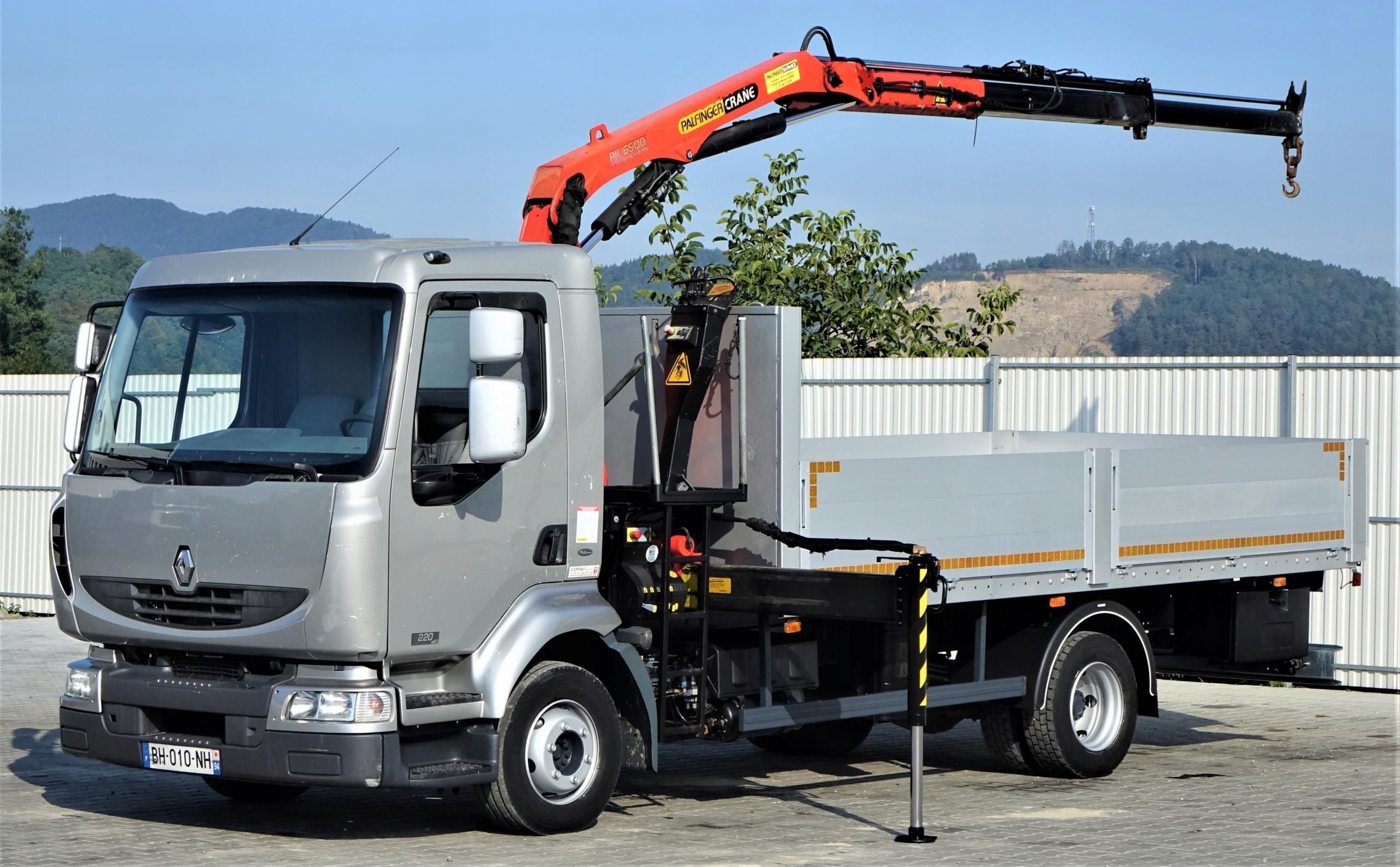 Renault MIDLUM 220 DCI *SKRZYNIA 5,00 m + HDS - Opinie i ceny na Ceneo.pl