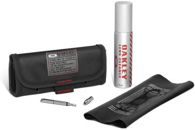 Oakley Lens Cleaning Kit Black 07-012 - Ceny i opinie - Ceneo.pl
